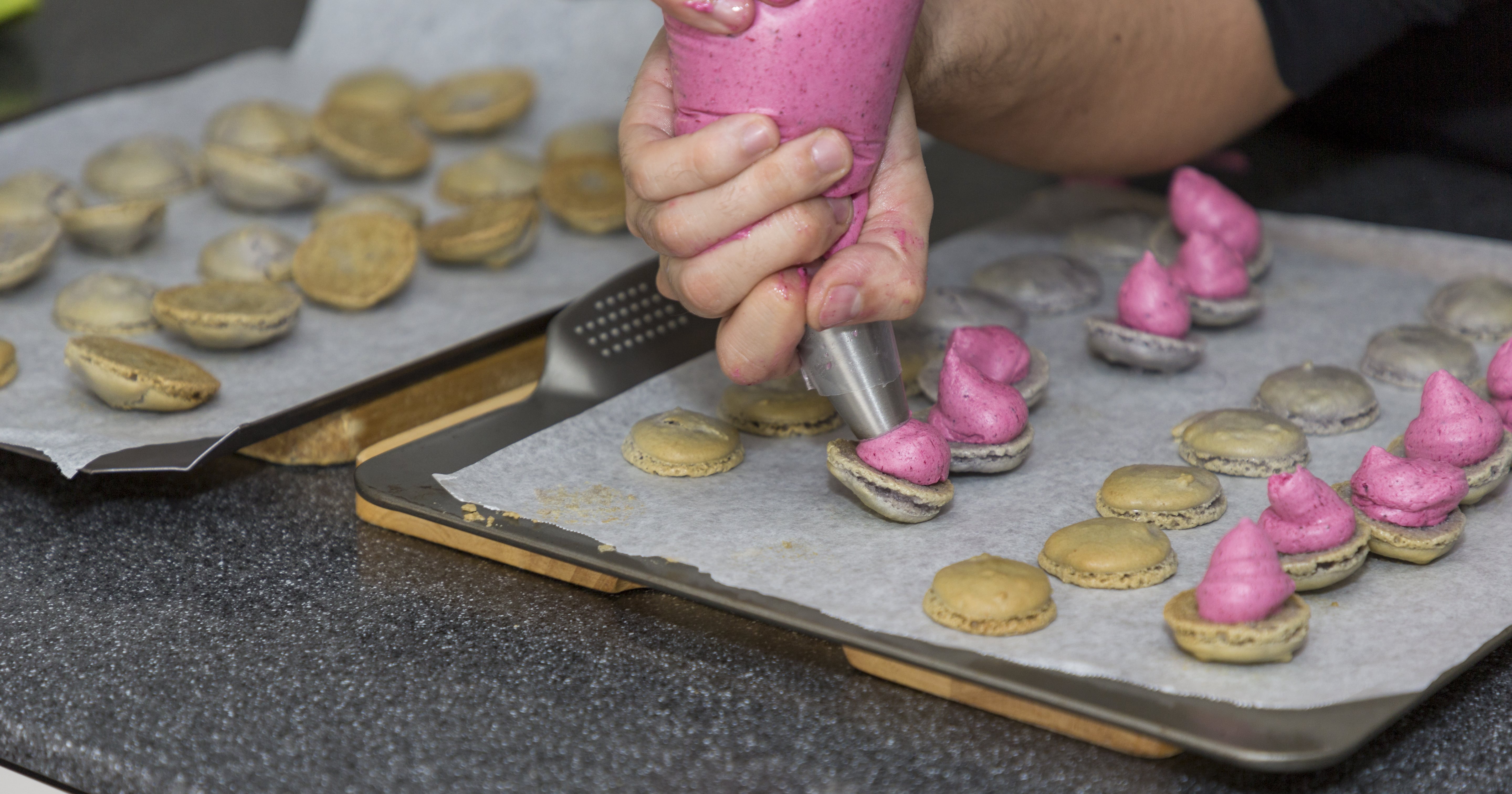 Basic Buttercream Macaron Filling Recipe | PS Food