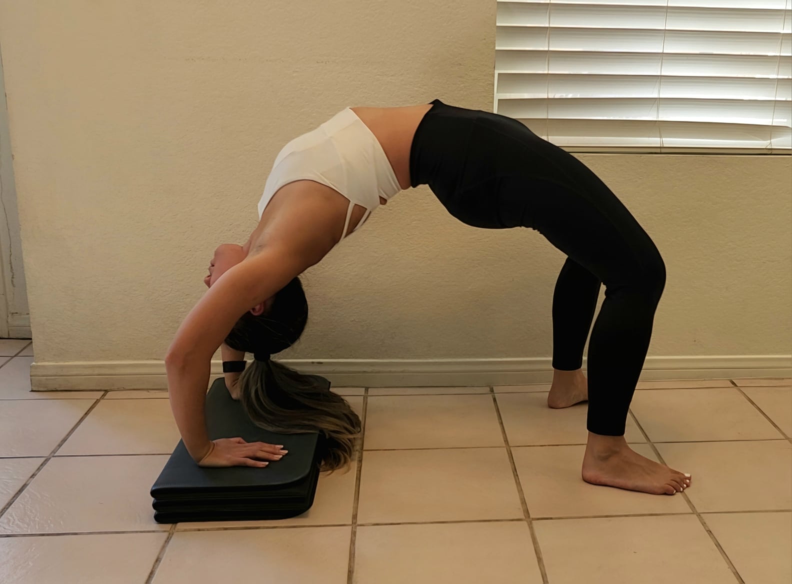I Tried a Contortion Class: See Photos | PS Fitness
