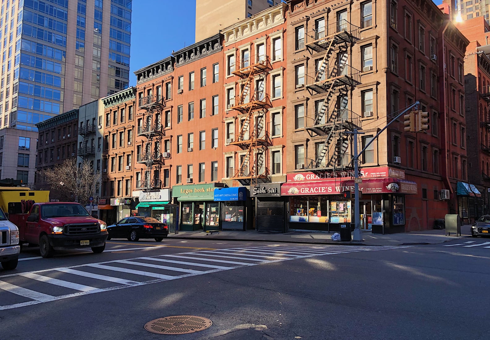 Is Mooney's Bookstore From Netflix's You Real? | POPSUGAR Entertainment