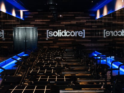 What Is a Solidcore Class Like? | POPSUGAR Fitness
