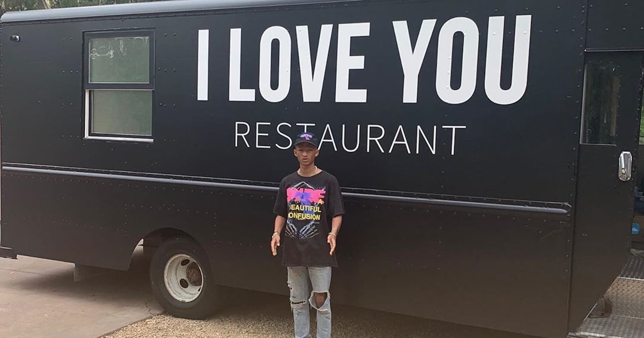 Jaden Smith Feeds Homeless at I Love You Restaurant LA | PS Celebrity