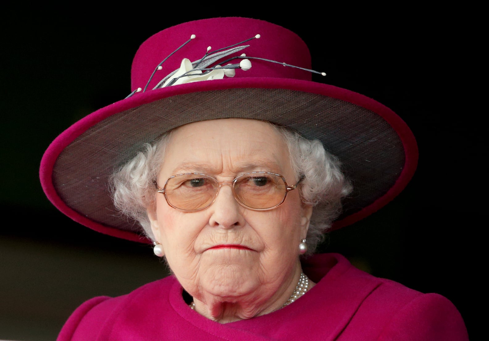Queen Elizabeth II Frowning Pictures | PS Celebrity
