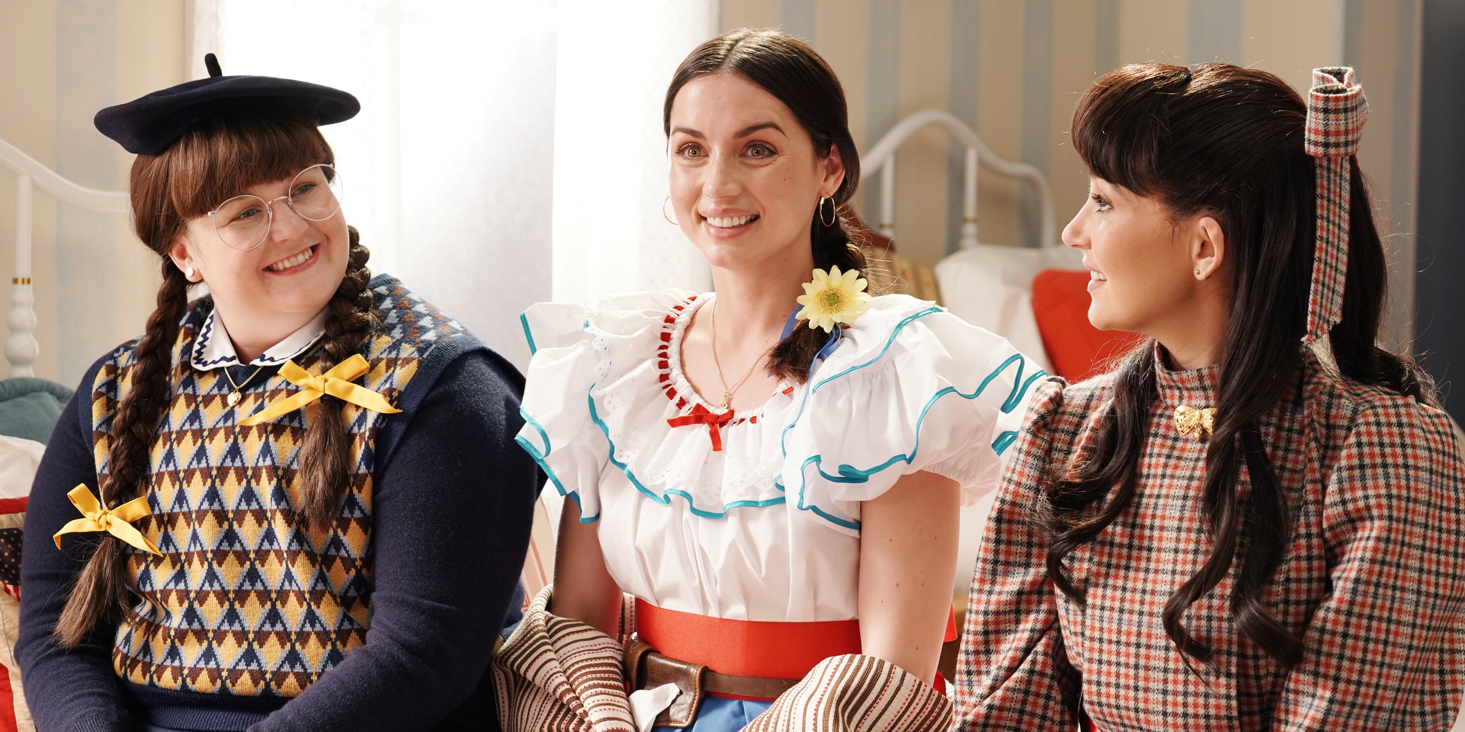 Ana de Armas Saturday Night Live Skits | Videos | POPSUGAR Entertainment