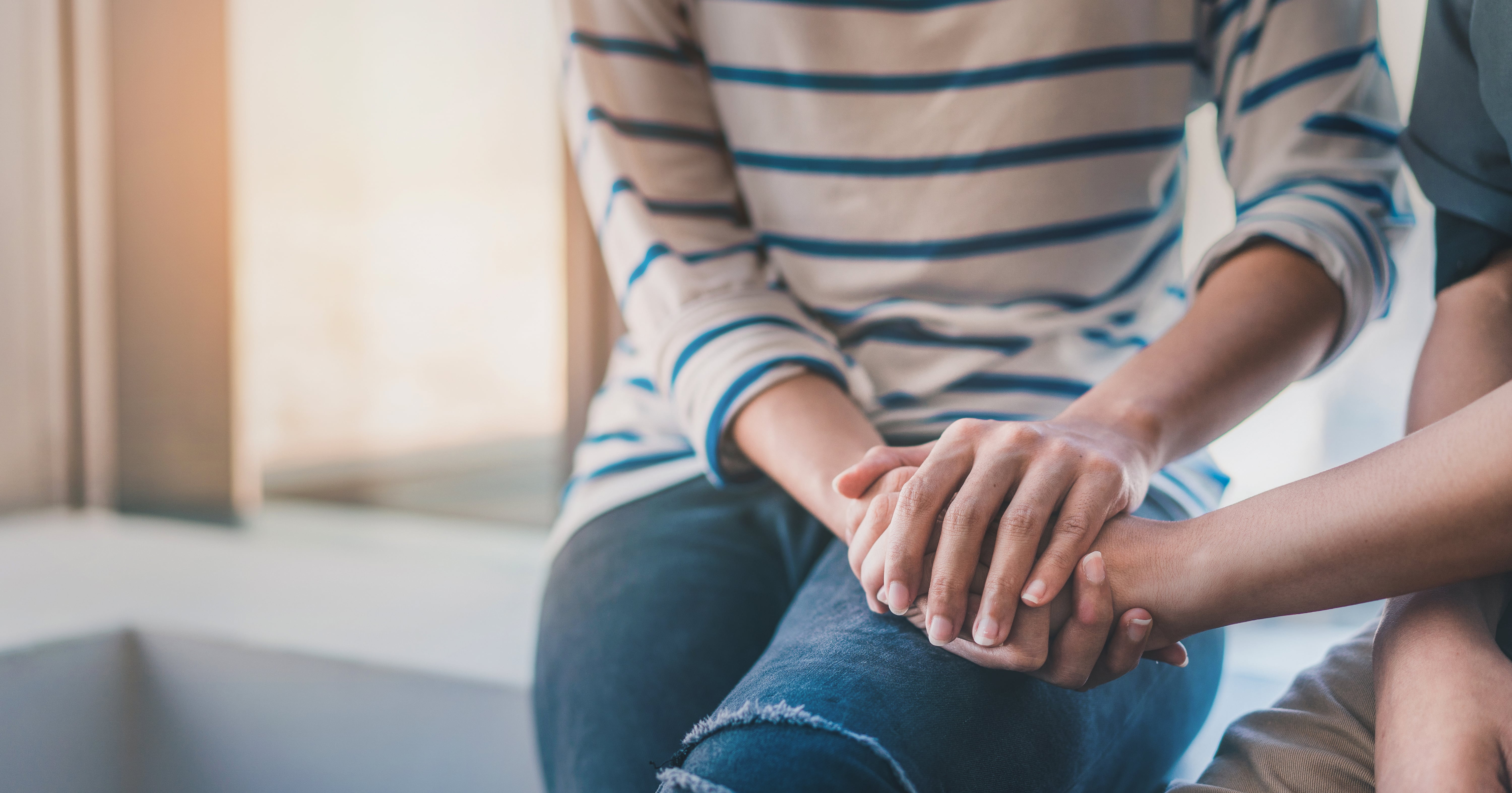 How to Tell If a Friend or Loved One Has an Eating Disorder | PS Fitness