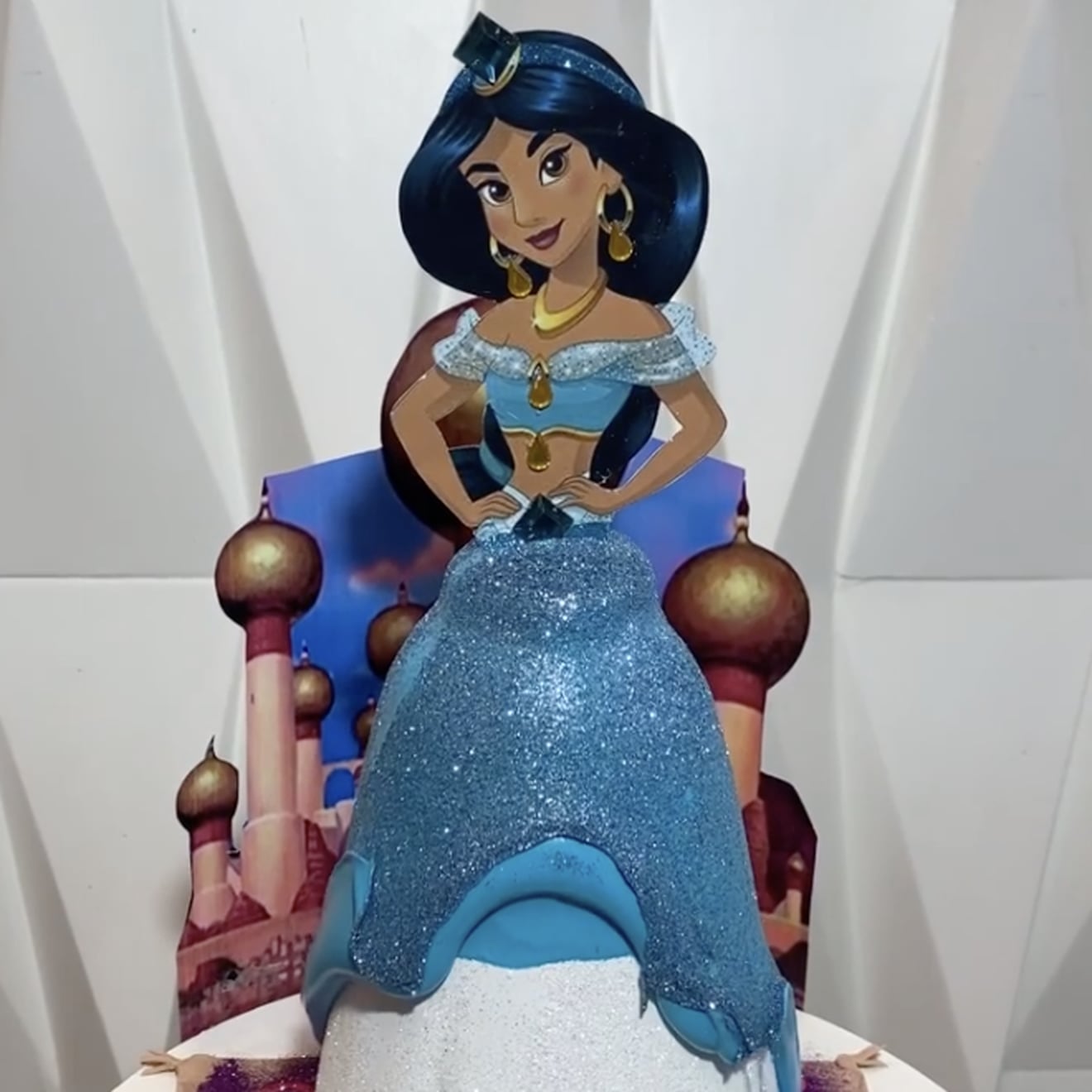 These Tsunami Cake Videos Are So Fun to Watch | PS Food