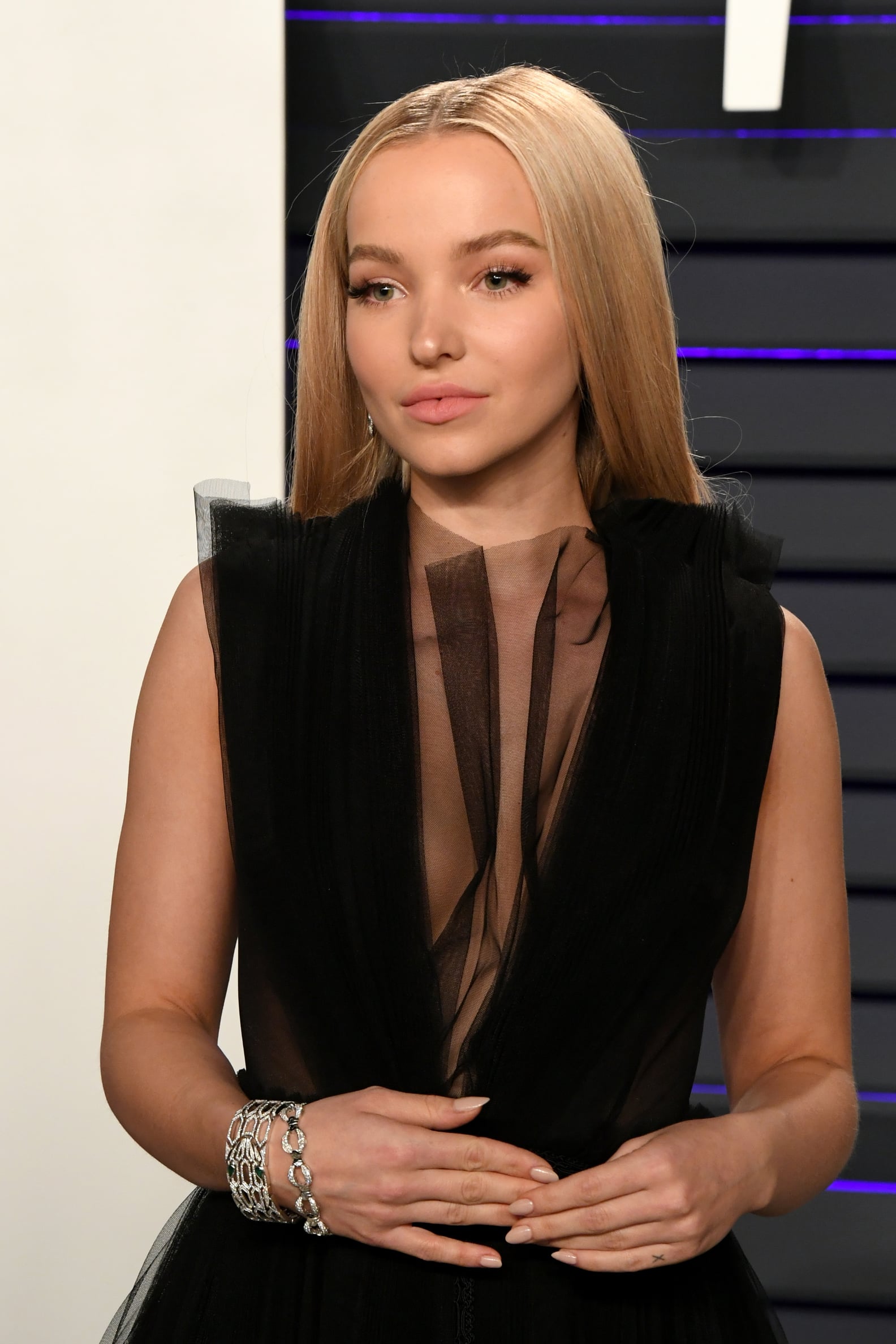 Dove Cameron Teeth Selfie | PS Beauty