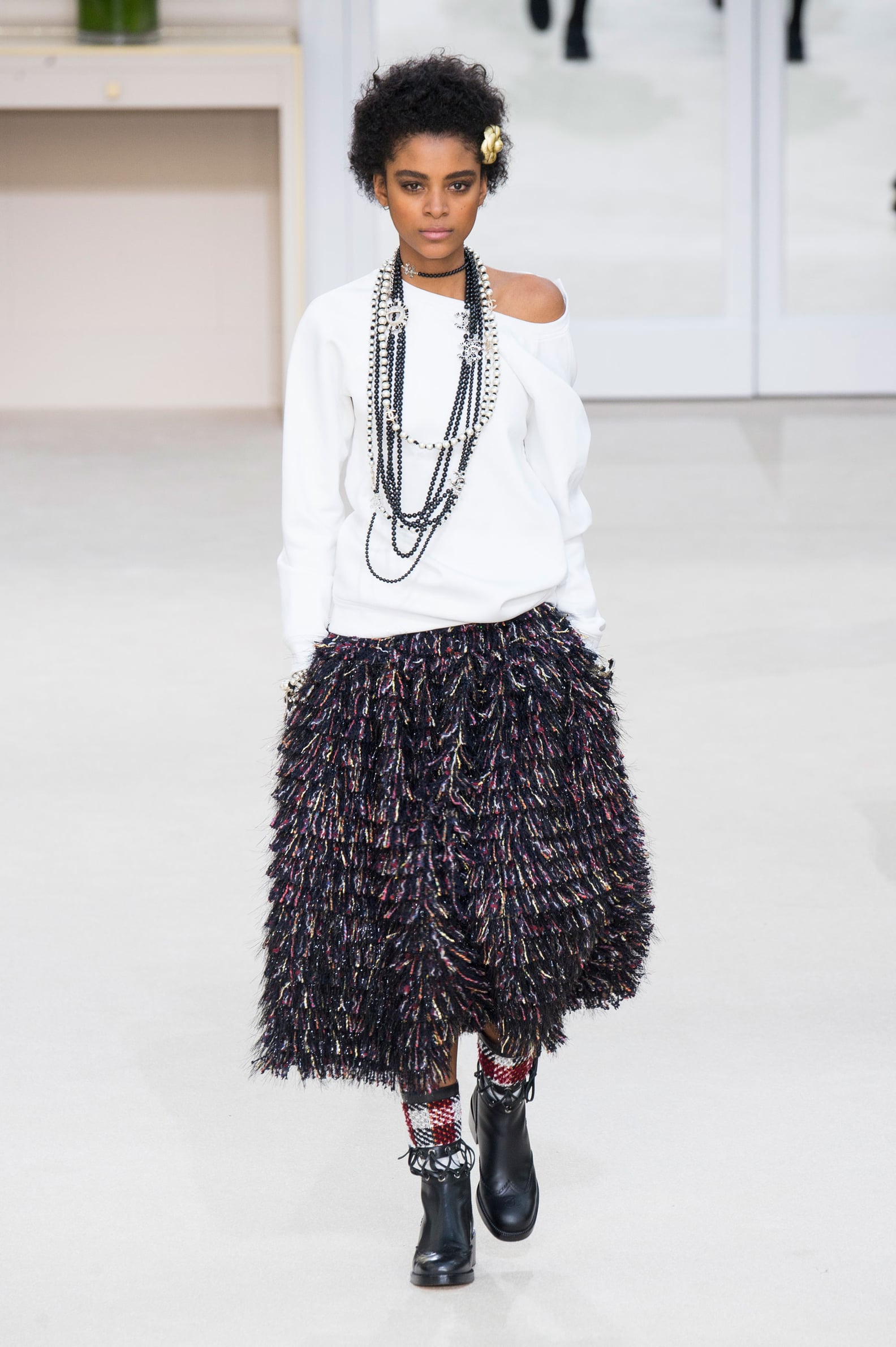 Chanel Fall 2016 Collection | PS Fashion