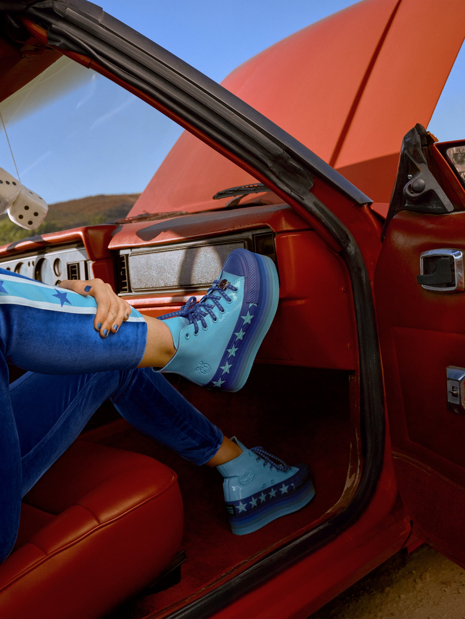 Miley Cyrus For Converse Holiday Collection 2018 | PS Fashion