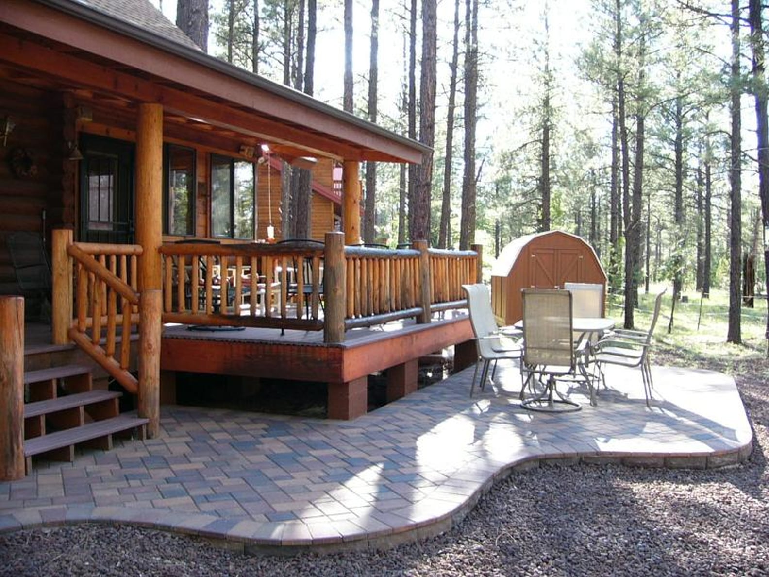 35 Charming Remote Cabin Rentals Across the US | PS Smart Living