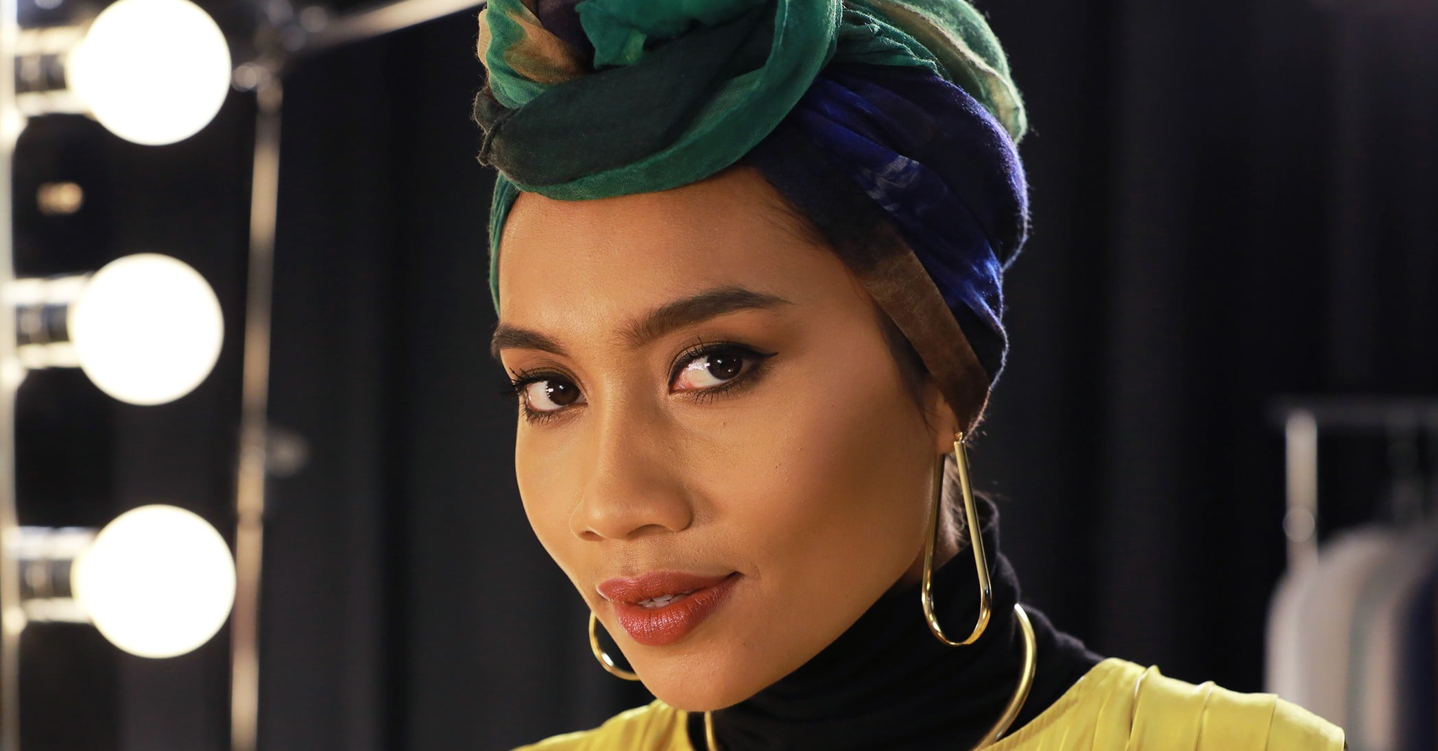 How to Re-Create Yuna's Stage Makeup | PS Beauty