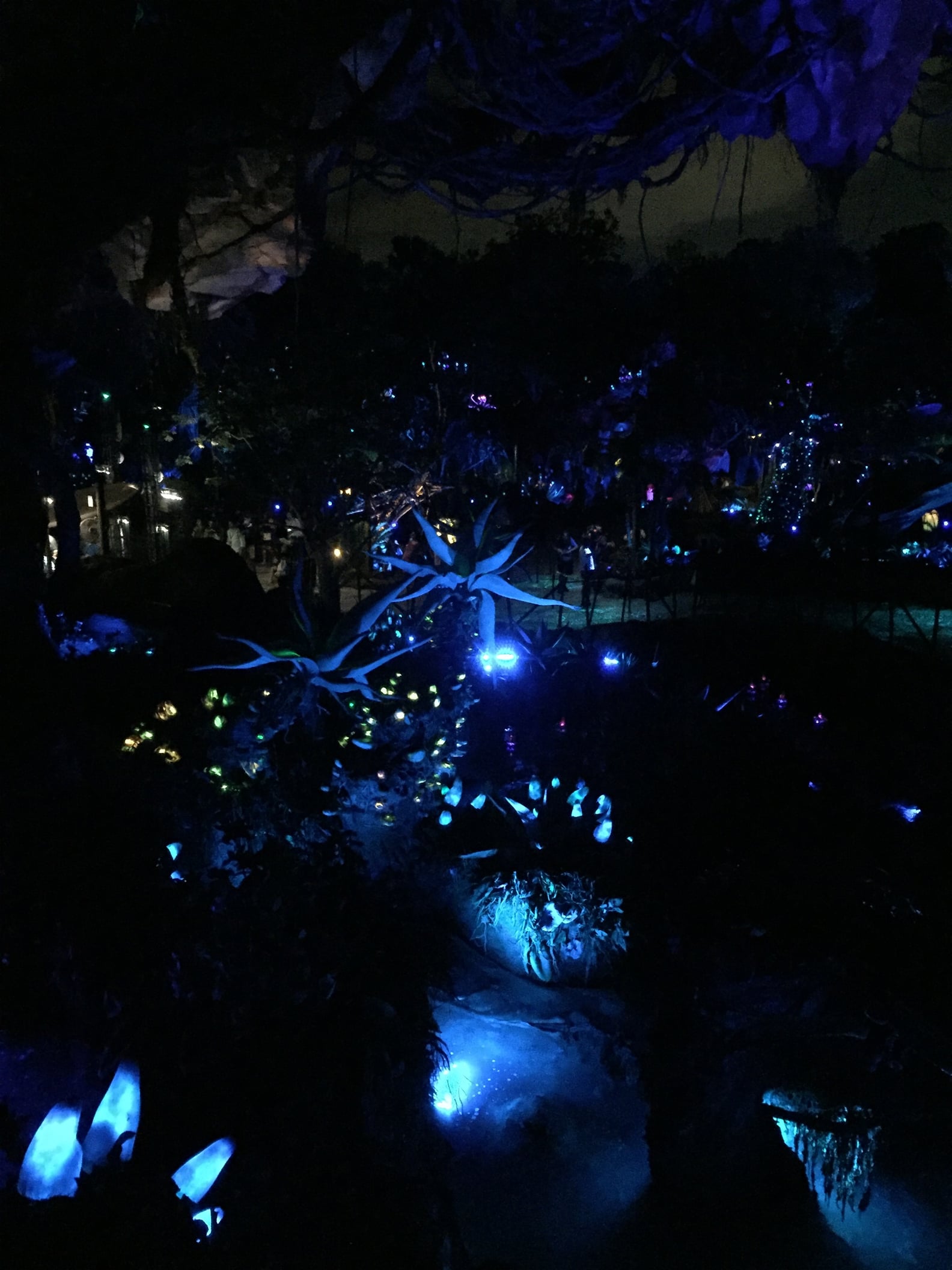 Pandora World of Avatar at Night | PS Smart Living