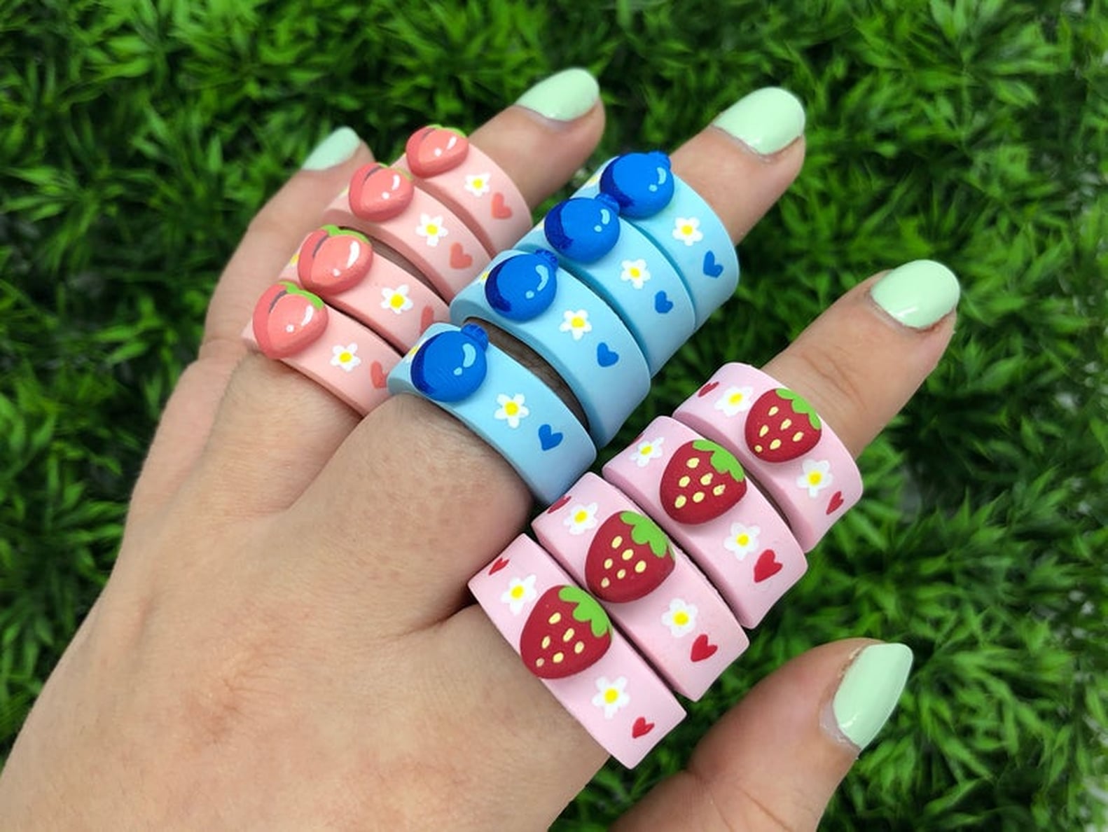 Pinterest Has Spoken: Clay Rings Are Back For Summer 2021 | PS Fashion