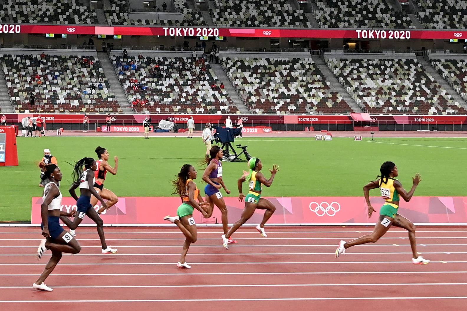 Gabby Thomas Gets Bronze in 200m at the 2021 Olympics | PS Fitness