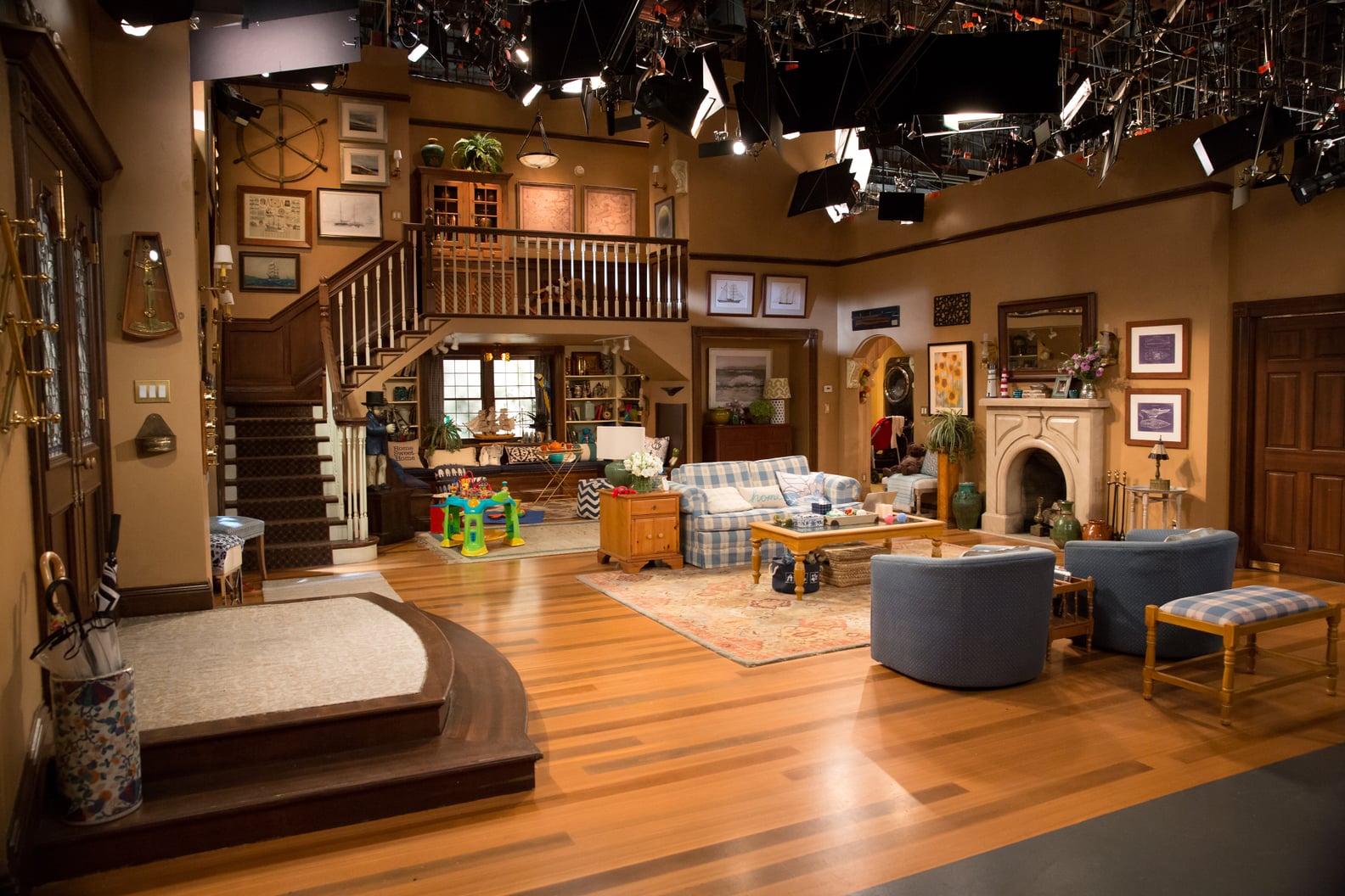 Dave Coulier and Bob Saget Interview at Full House House | PS Entertainment