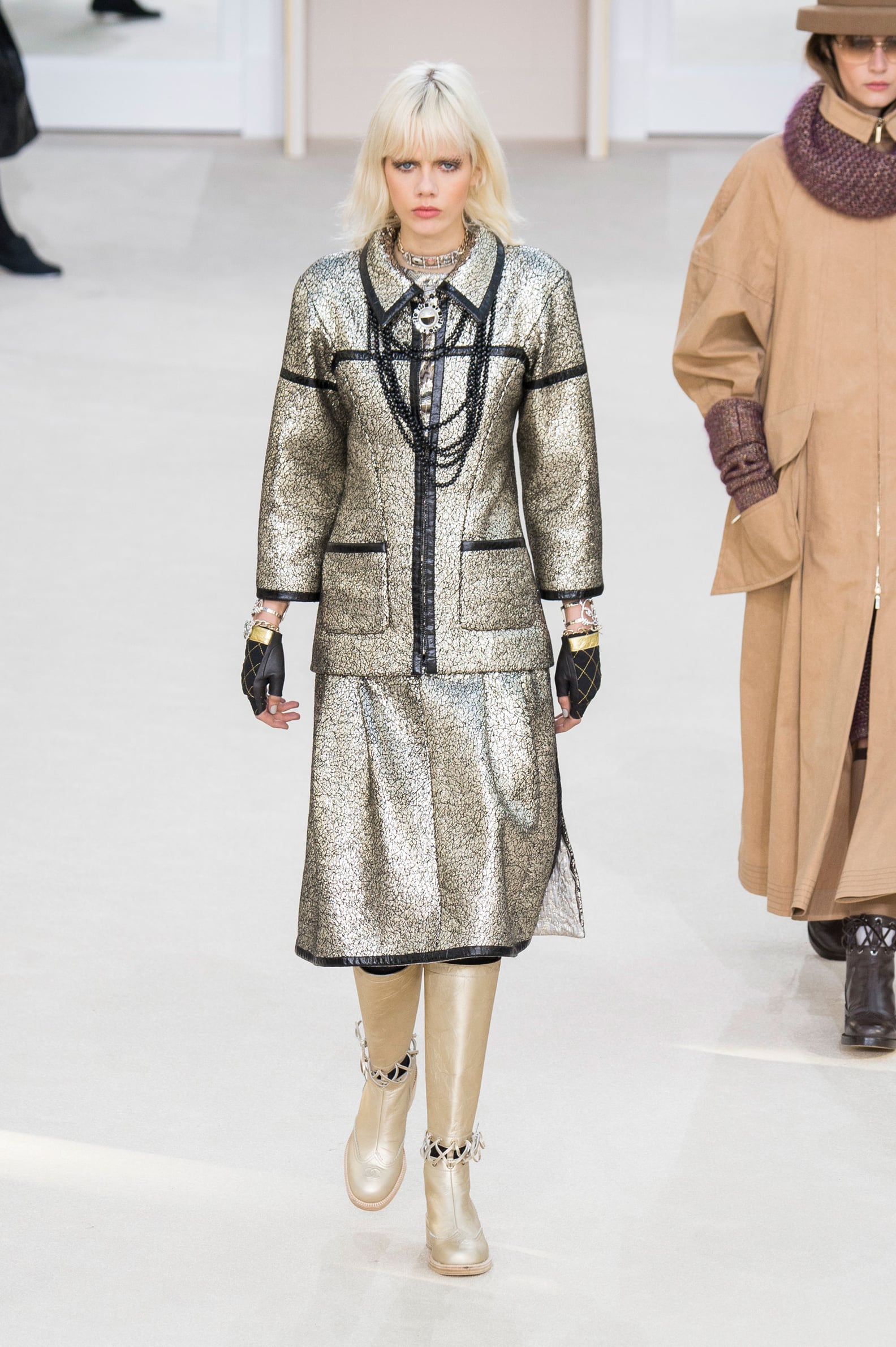 Chanel Fall 2016 Collection | PS Fashion
