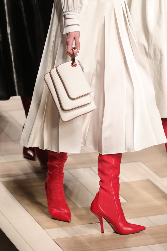 Fendi Fall 2017 Runway Show | POPSUGAR Fashion