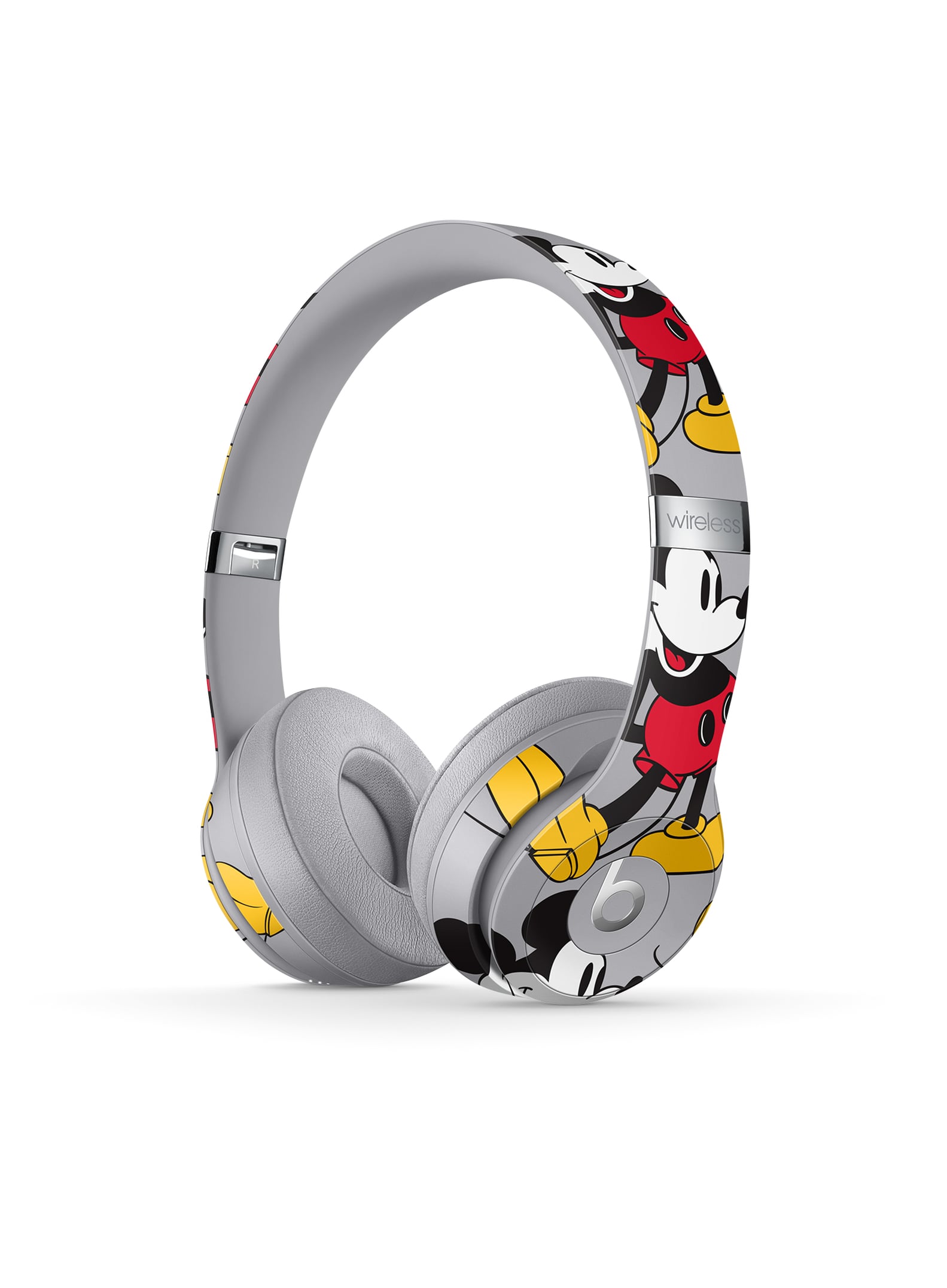 Disney Beats by Dre For Mickey Mouse’s 90th Anniversary | PS Tech