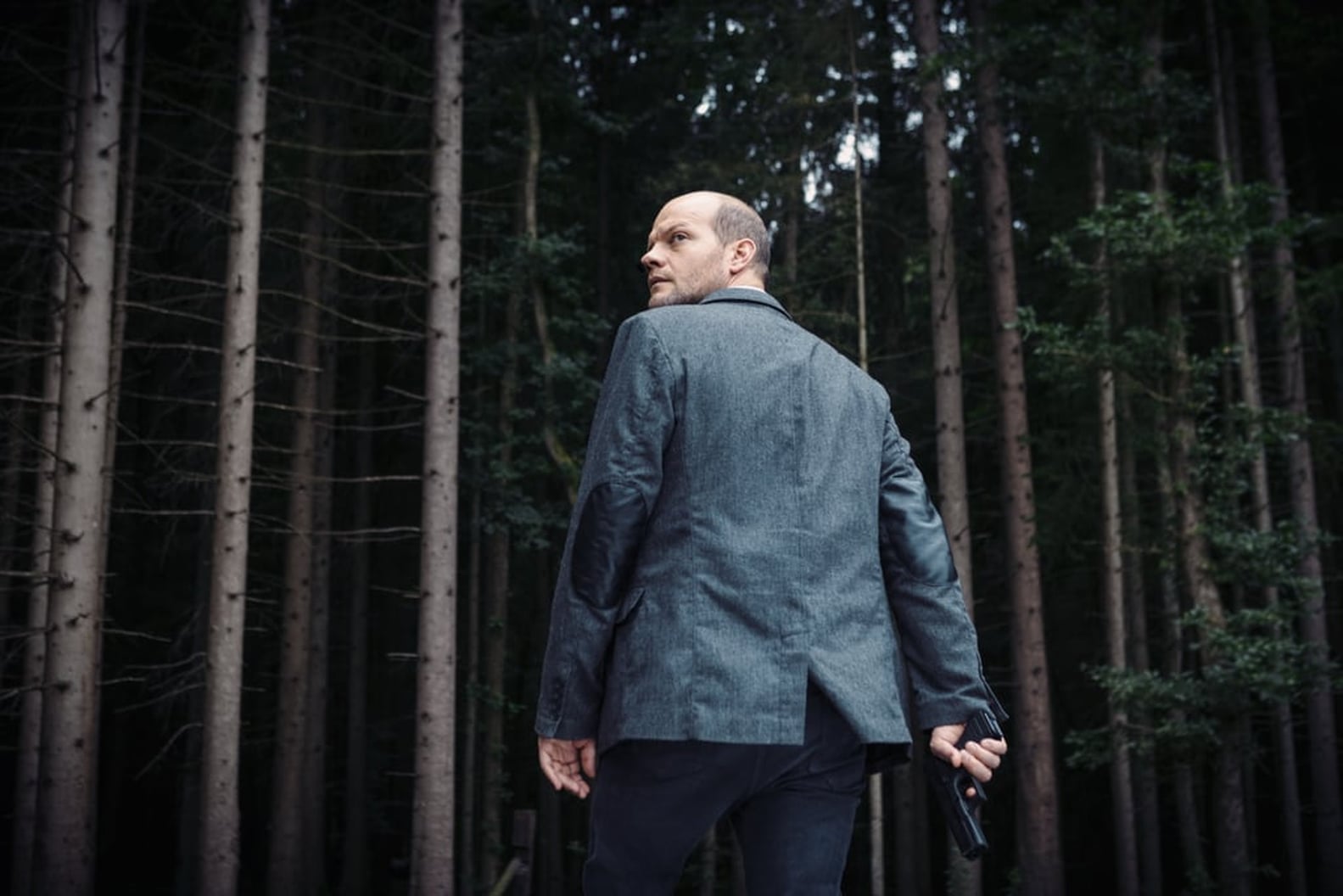 The Best Foreign TV Shows on Netflix | POPSUGAR Entertainment