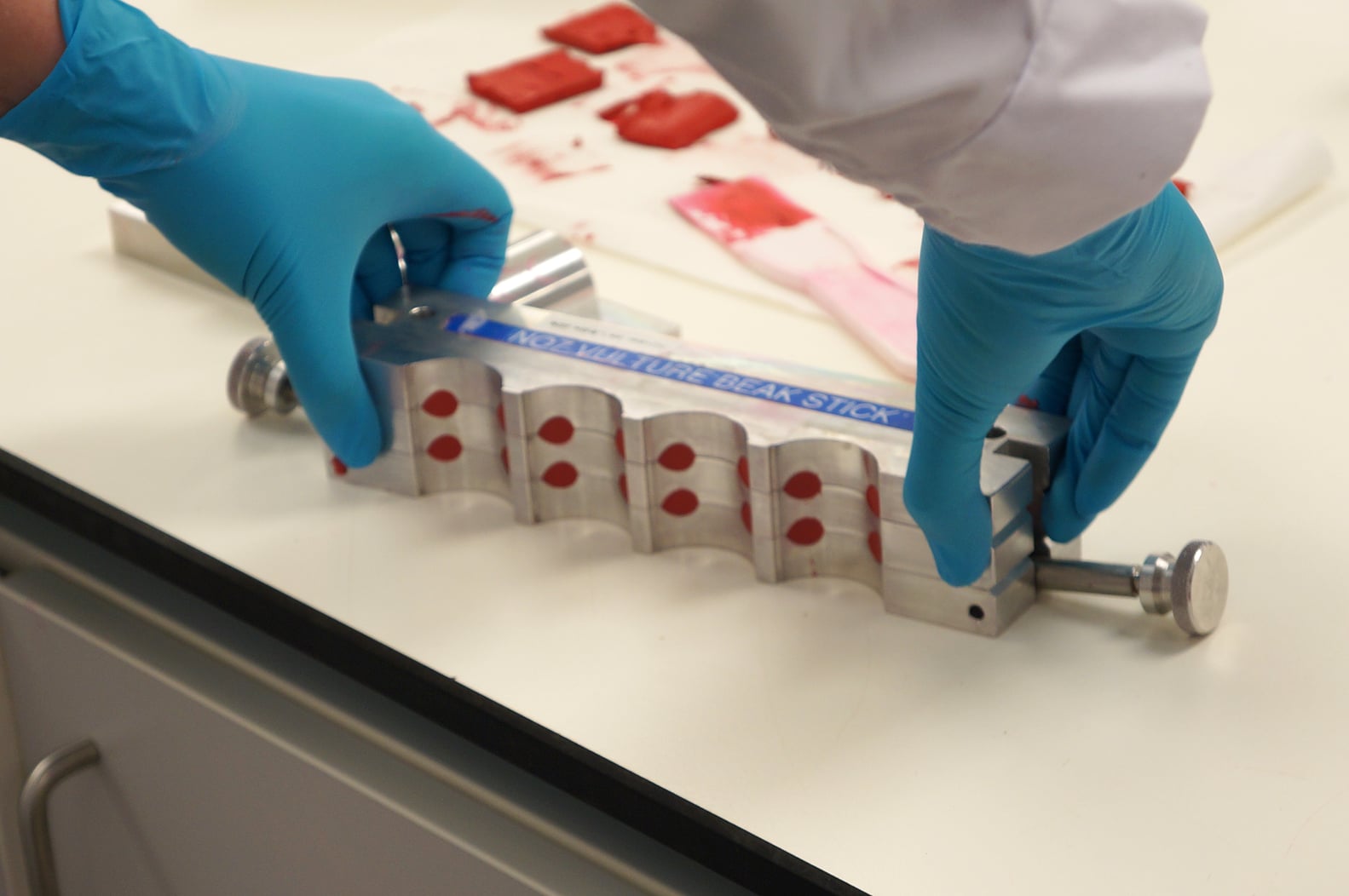 How Lipsticks Are Made | PS Beauty