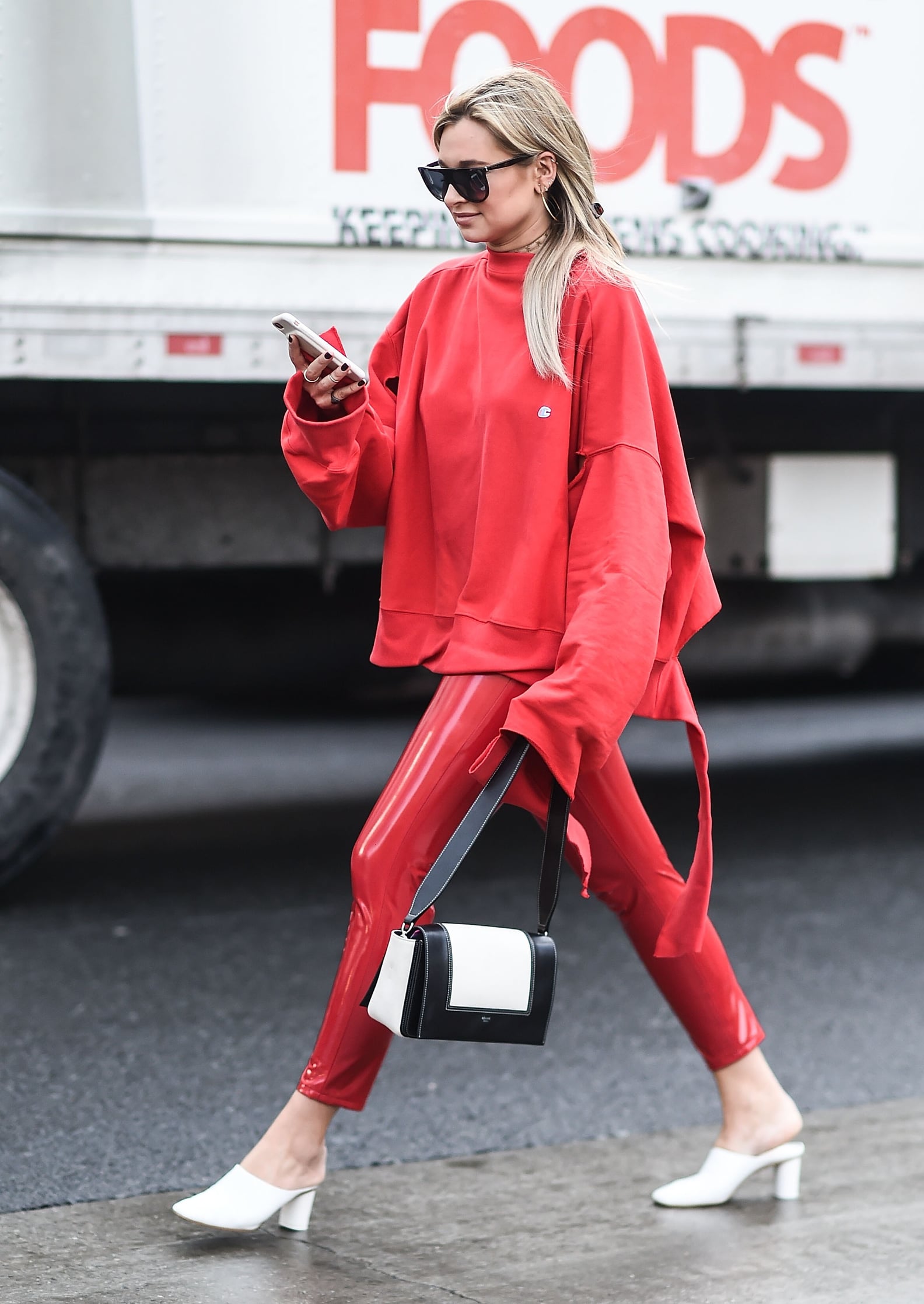 Red Street Style Trend at Fashion Week Fall 2017 | POPSUGAR Fashion