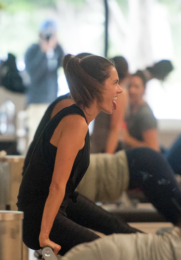 Alessandra Ambrosio Doing Pilates | POPSUGAR Latina