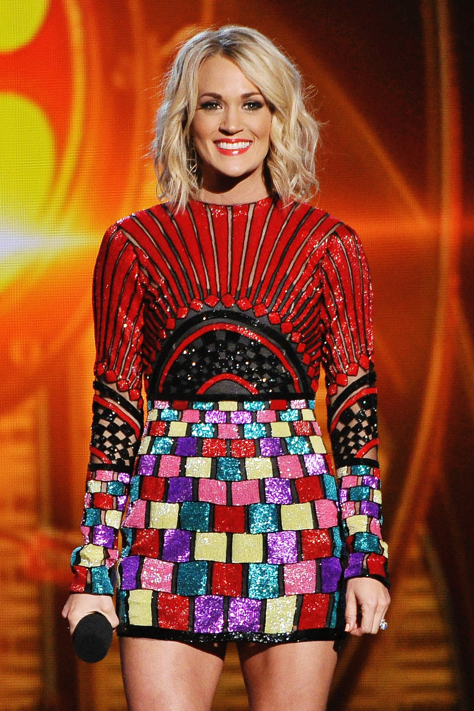 Carrie Underwood Look American Country Countdown Awards 2016 | PS Fashion