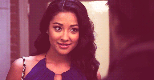 Pretty Little Liars GIFs | PS Entertainment
