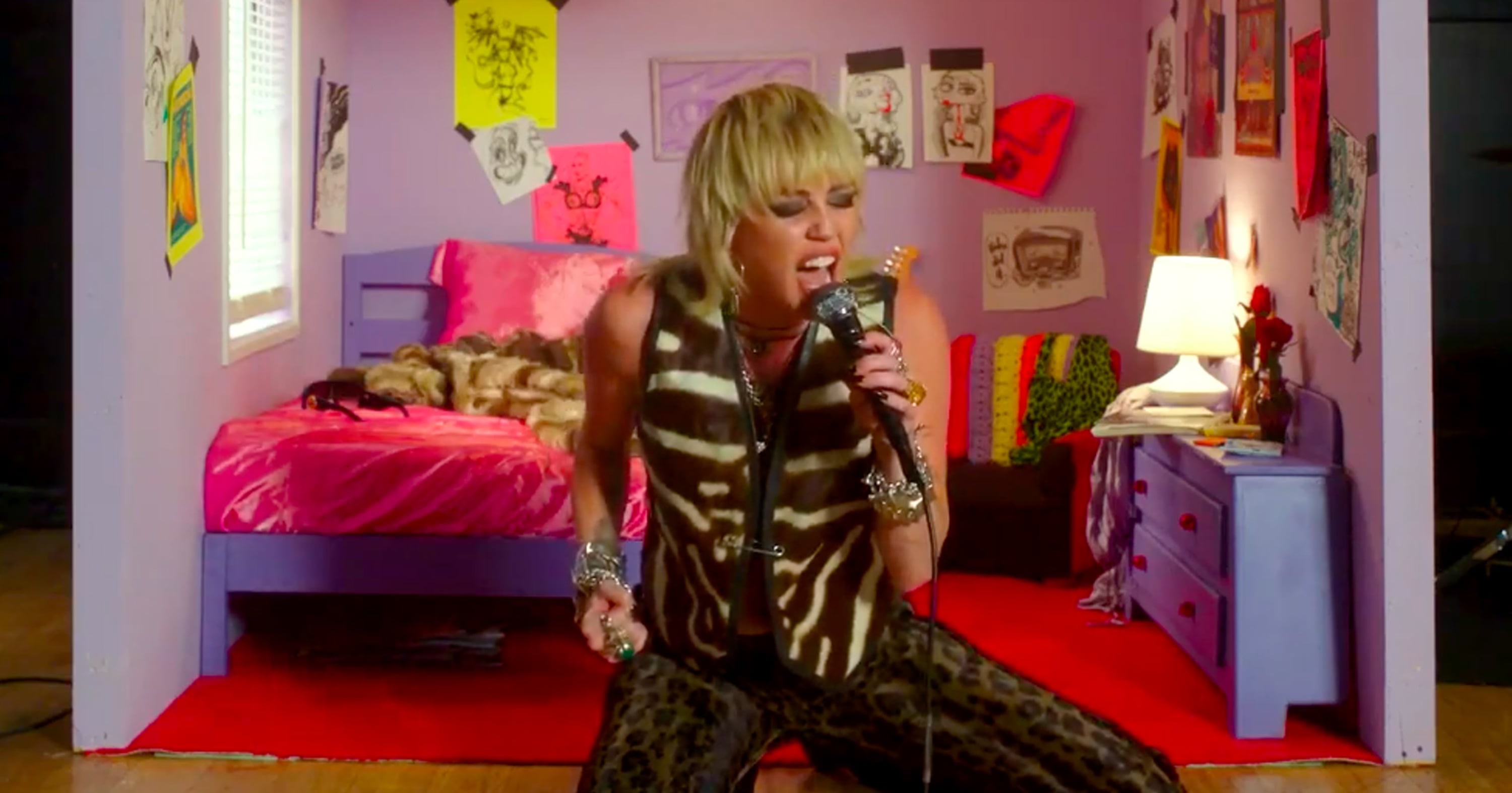 Watch Miley Cyrus's Tiny Desk (Home) Concert | Video | PS Entertainment