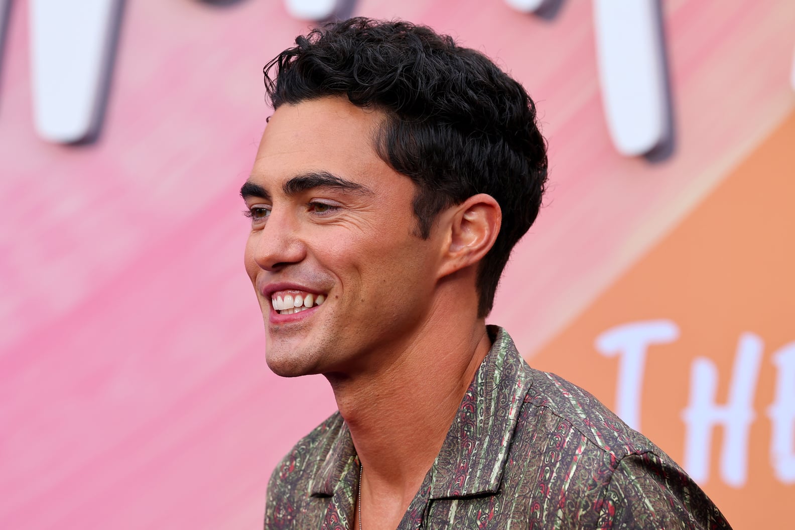 Never Have I Ever Cast Say Goodbye After 4 Seasons | PS Celebrity