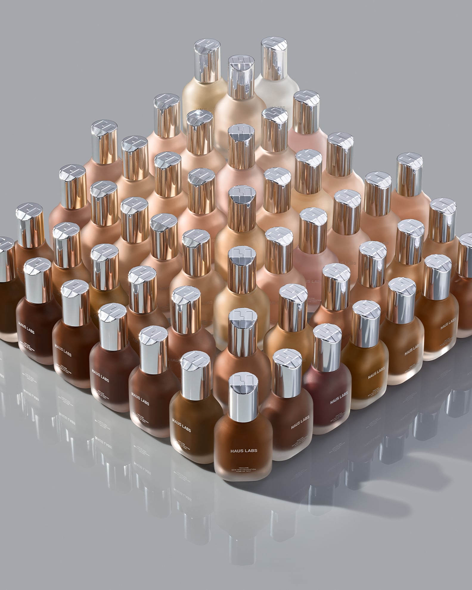 5 Editors Tried the Haus Labs Triclone Skin Tech Foundation | PS Beauty