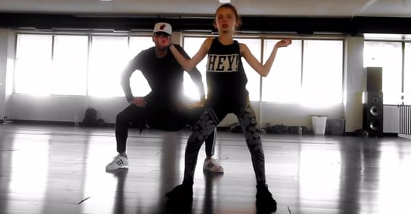 11-Year-Old Girl Dancing to "Anaconda" by Nicki Minaj Video | PS Celebrity