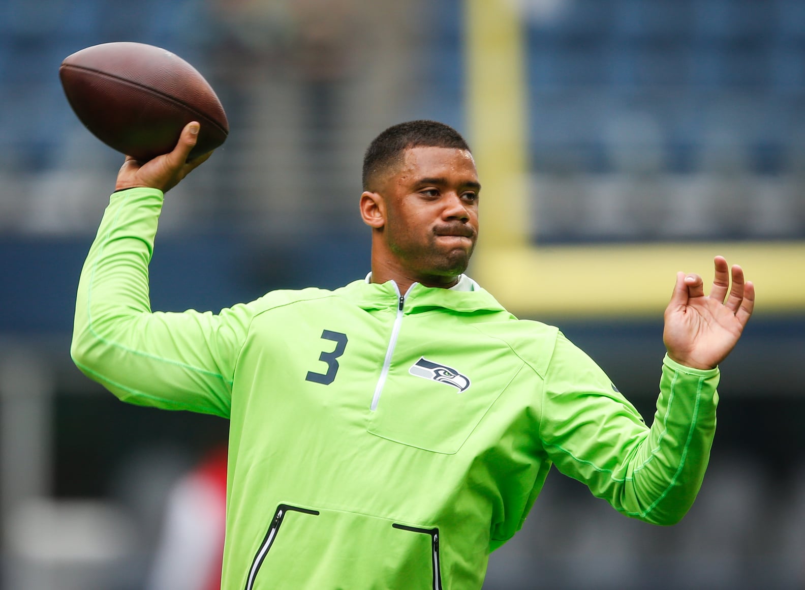 Russell Wilson Hot Photos | PS Celebrity