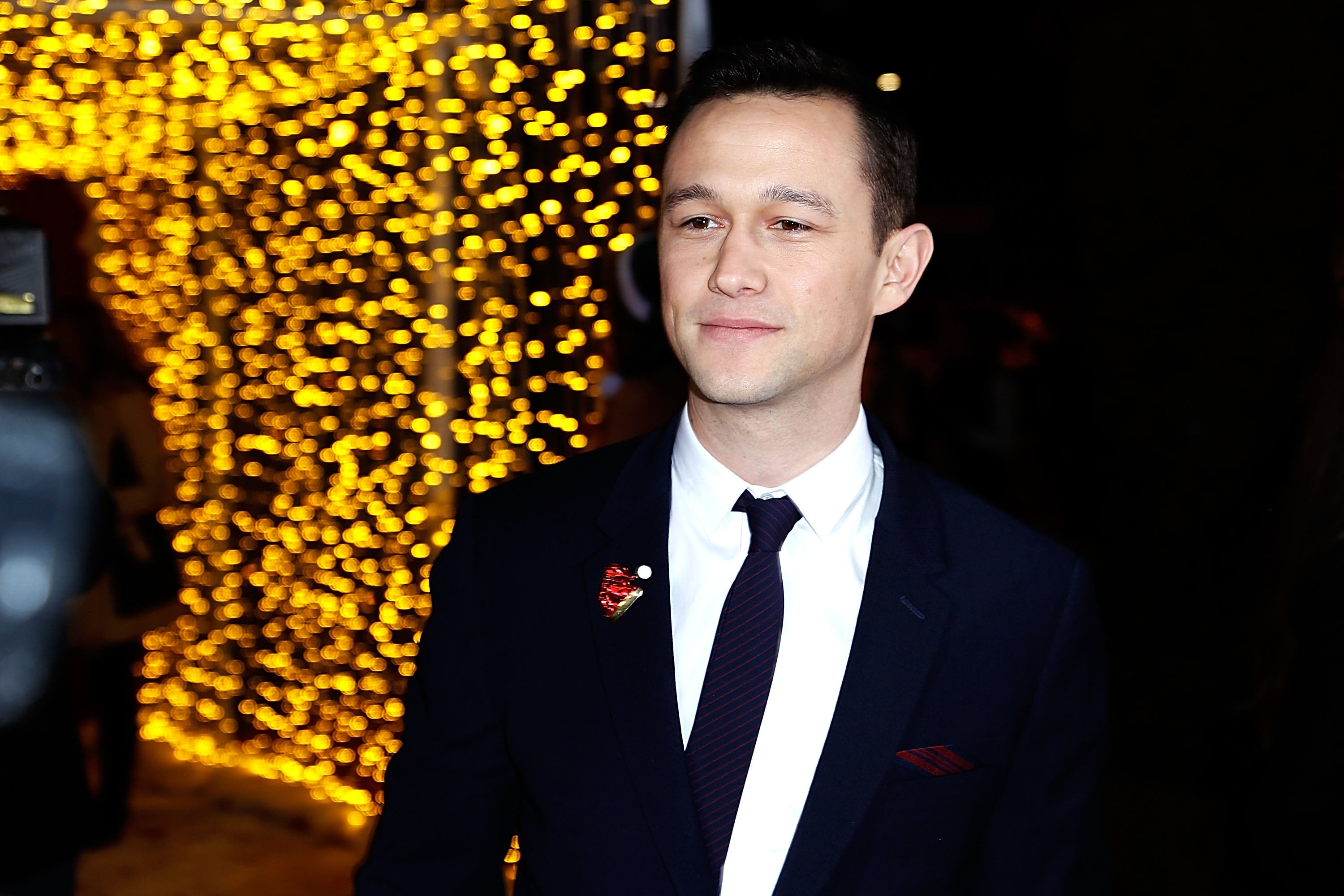 Joseph Gordon-Levitt's Cutest GIFs | POPSUGAR Celebrity