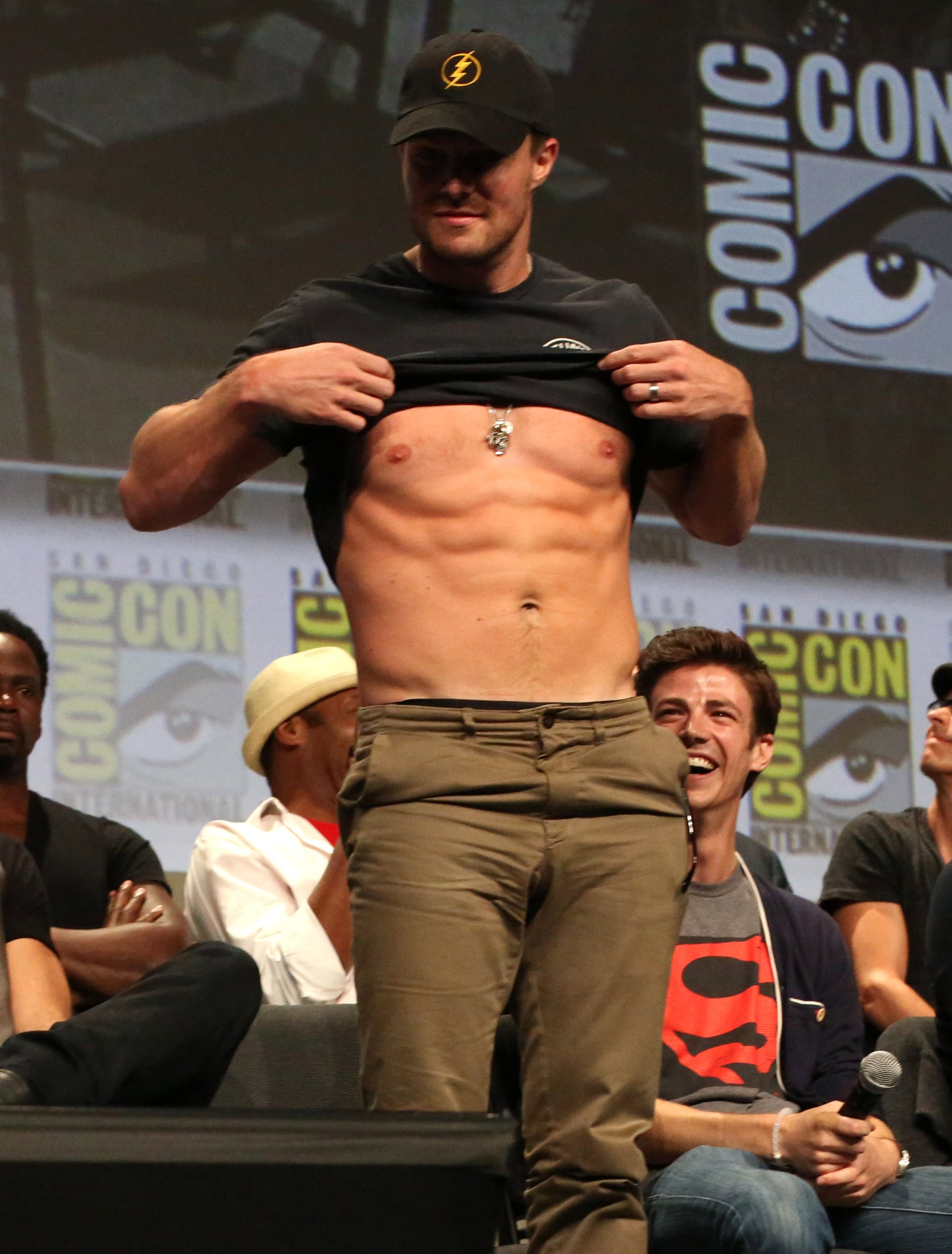 Stephen Amell | Announcing the 2014 Shirtless Bracket Winners ...