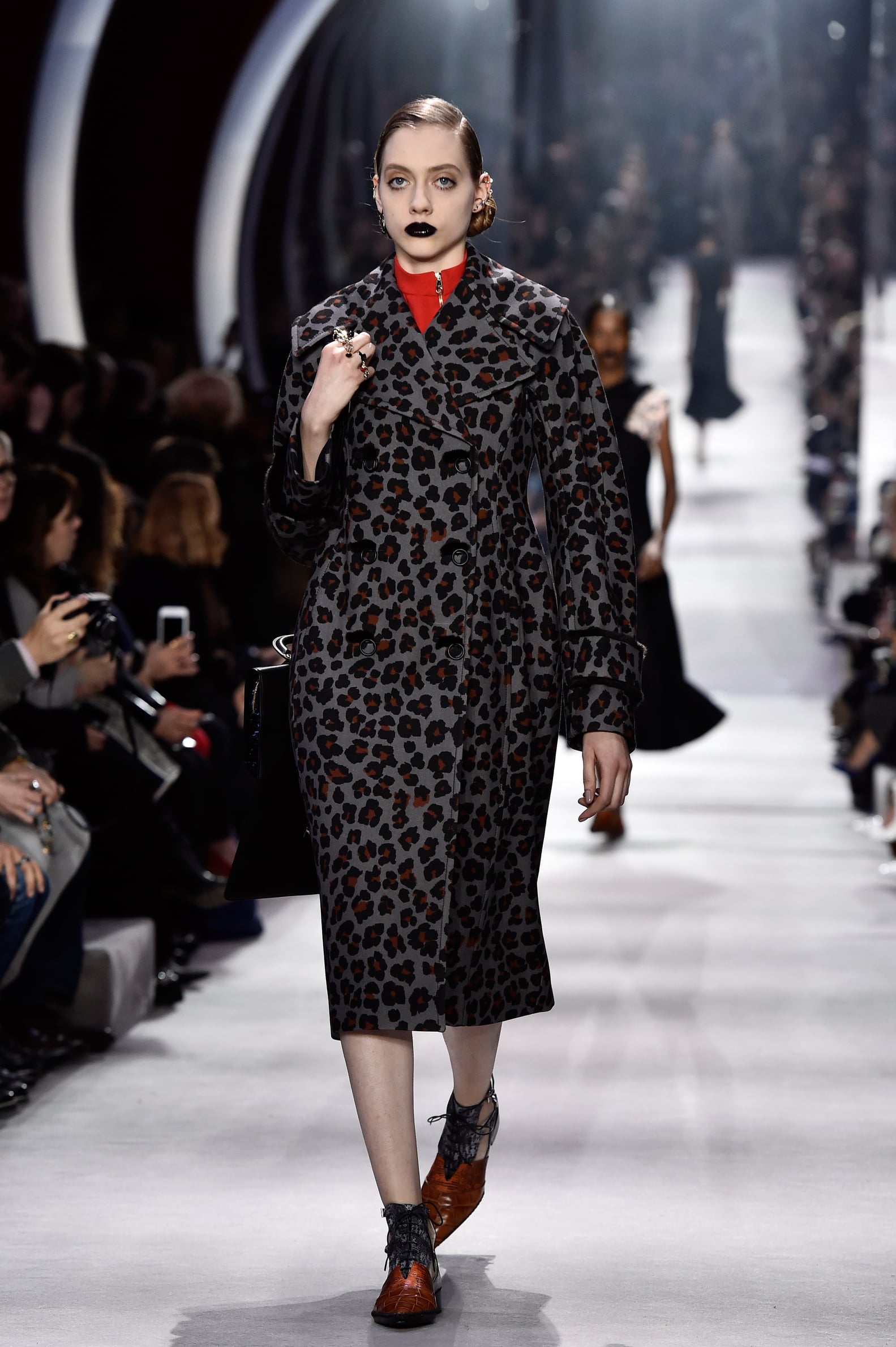 Dior Fall 2016 Runway | PS Fashion