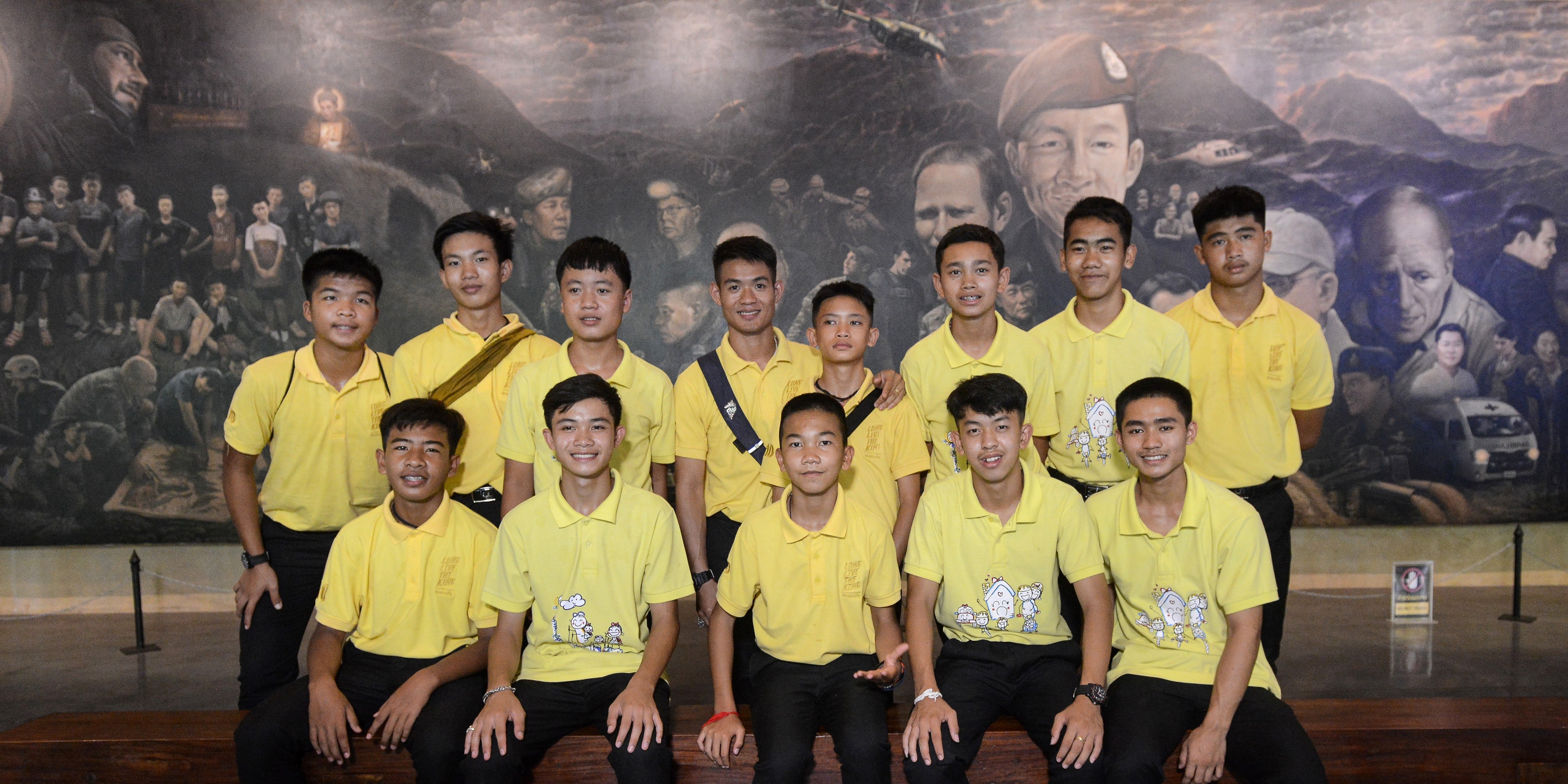 The True Story Behind Thirteen Lives | POPSUGAR Entertainment