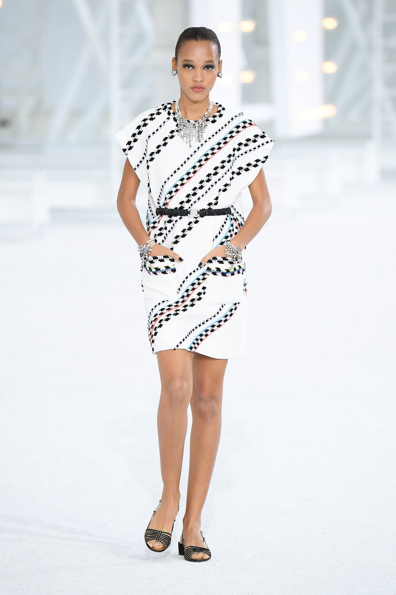 Chanel Spring/Summer 2021 Review and Photos | PS Fashion