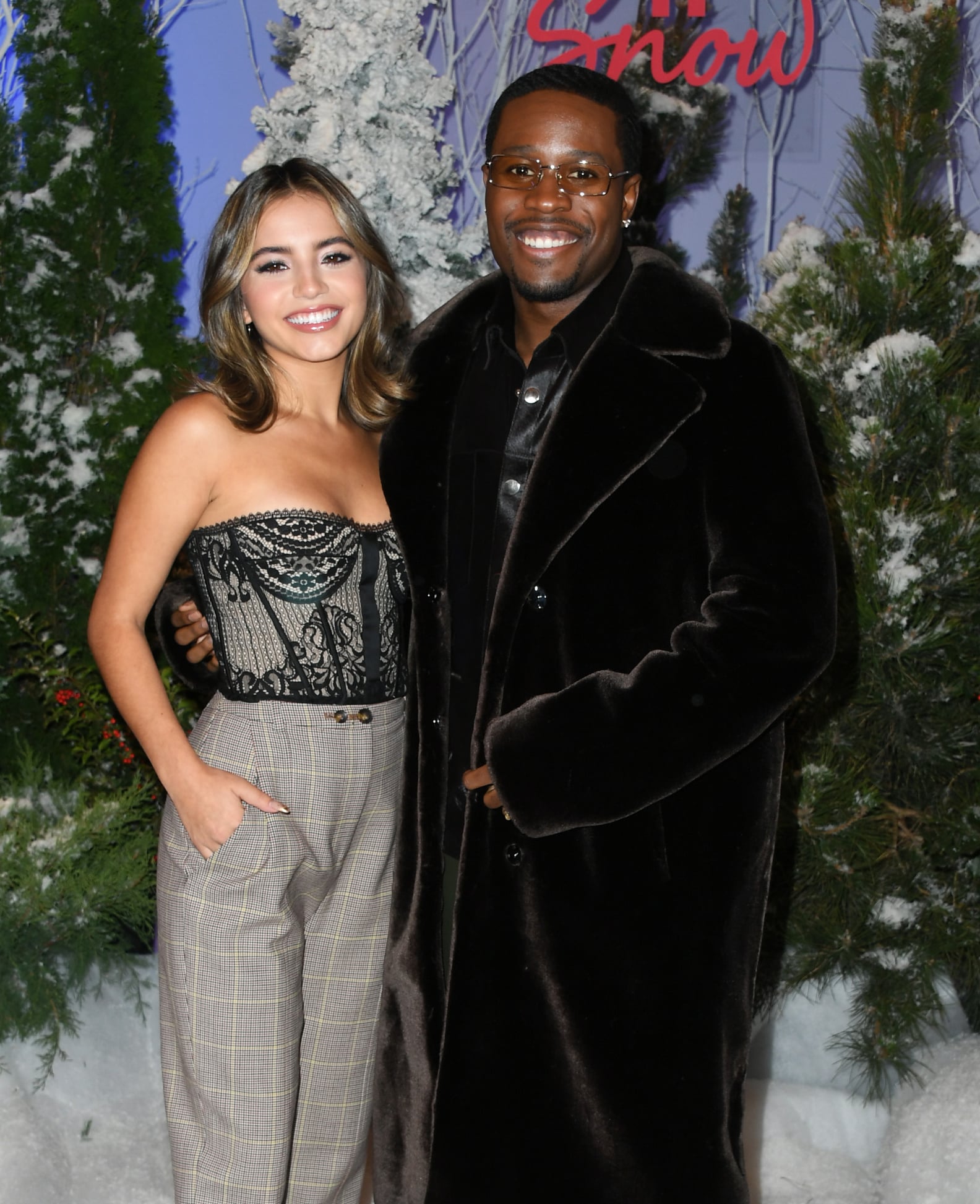 The Cast of Let It Snow Poses For Photos Together in LA | PS Celebrity