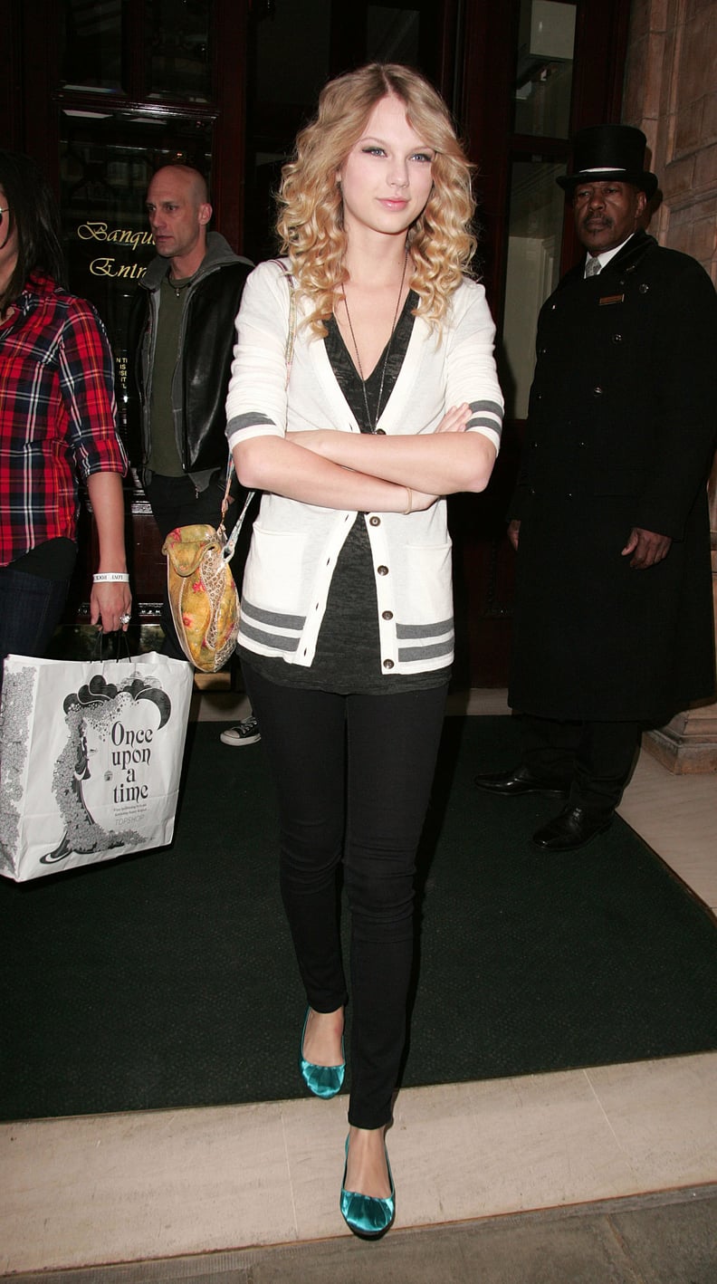 Taylor Swift Wearing Jeans | PS Fashion