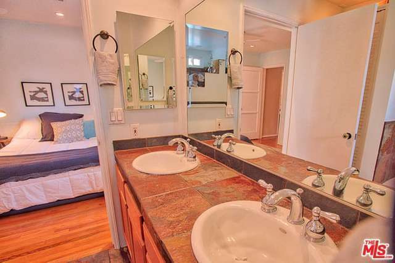 Debbie Reynolds's Childhood Home | PS Home