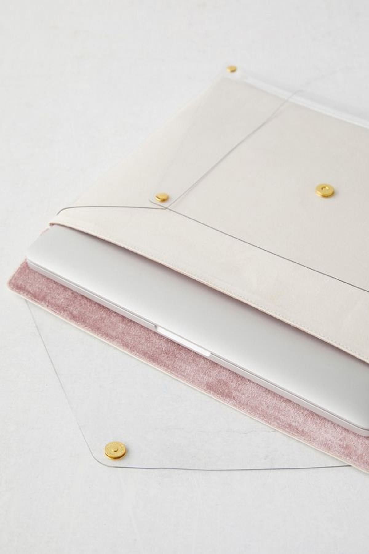 Clear Laptop Case From Urban Outfitters | PS Tech