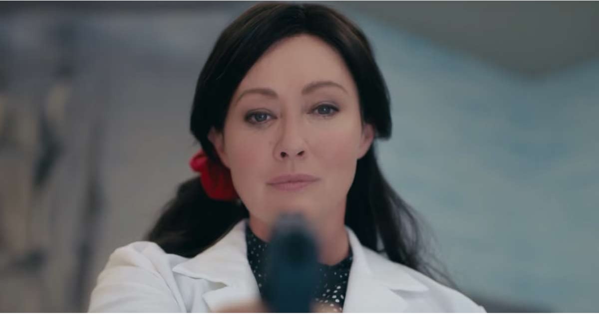 Heathers TV Show Trailer | POPSUGAR Entertainment