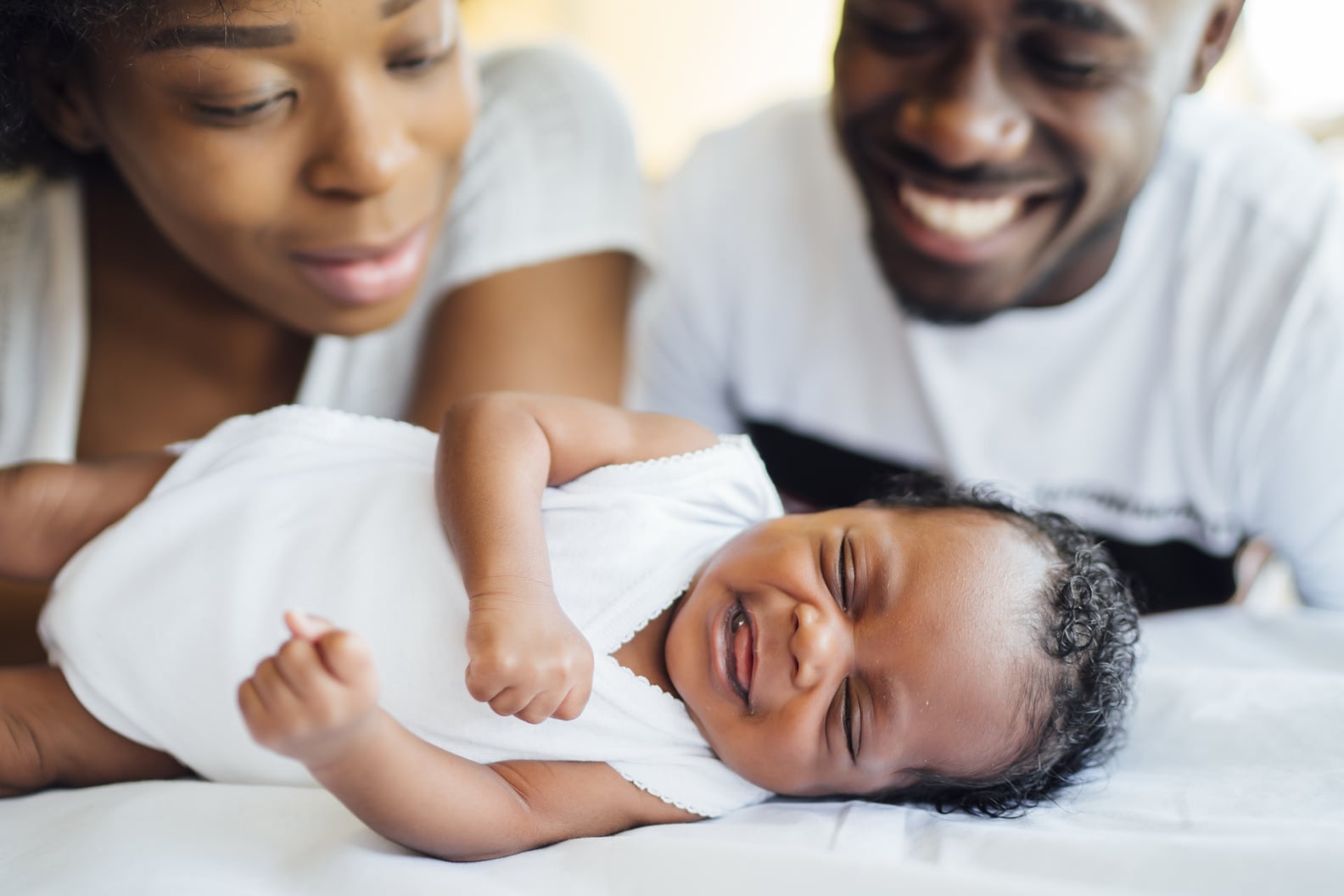 Must-Take Pictures on Baby's First Day | PS Family