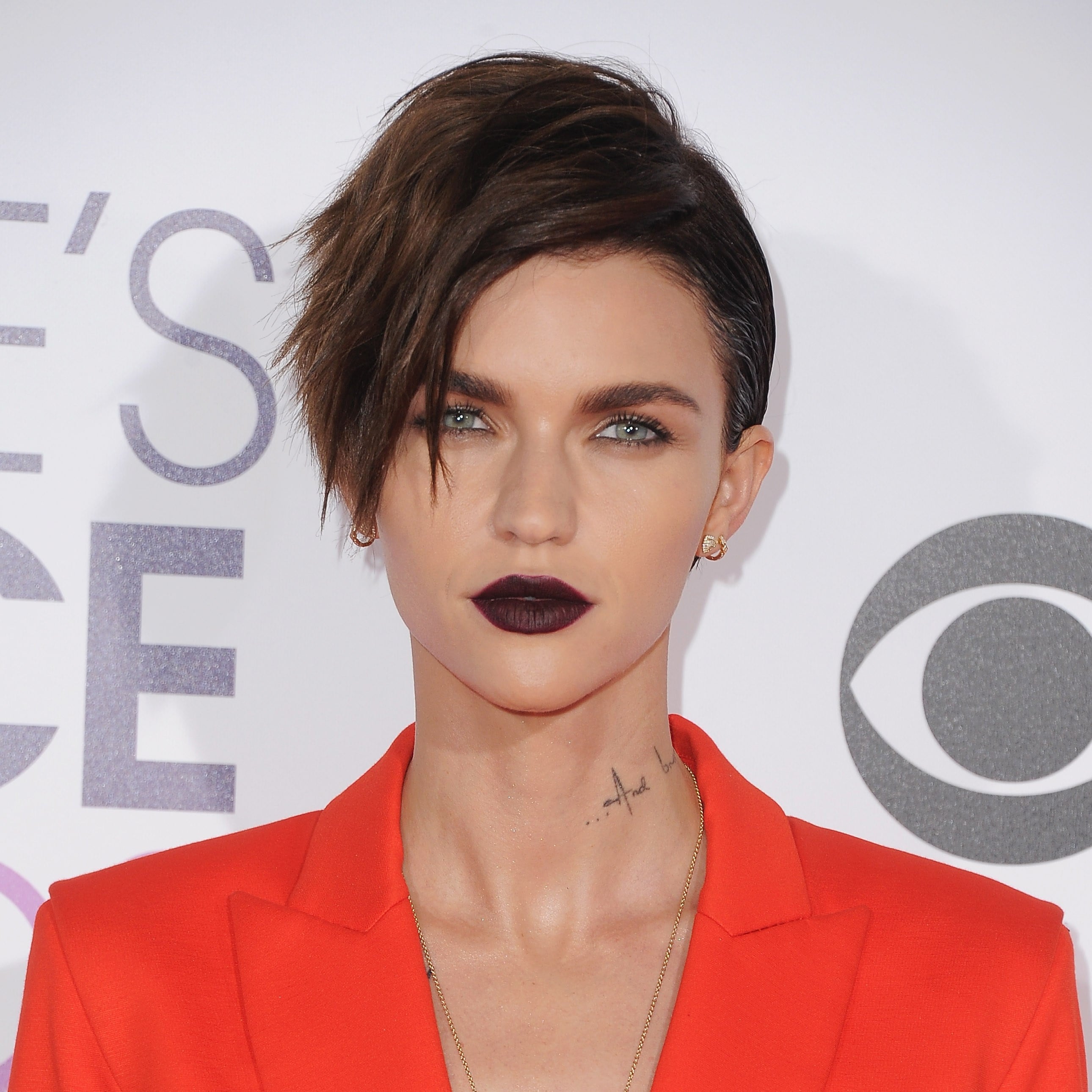 Ruby Rose Blue Hair January 2019 | PS Beauty