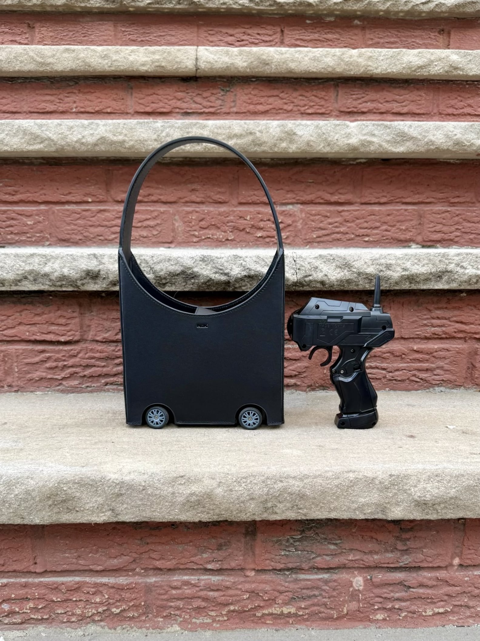 Nik Bentel Studio Remote-Control Car Handbag Review | PS Fashion