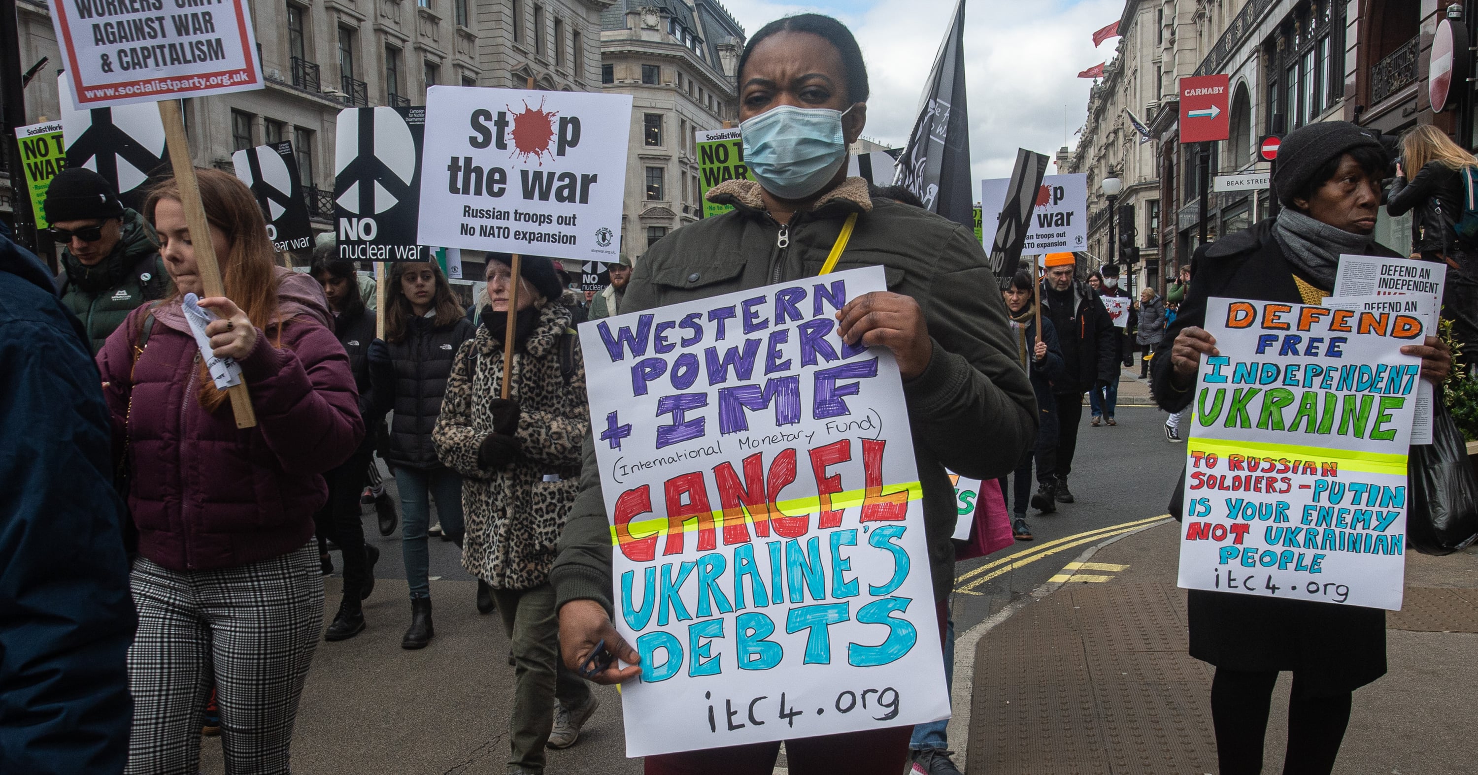 Ukraine and Racism: How to Navigate Intersectional Justice | POPSUGAR News