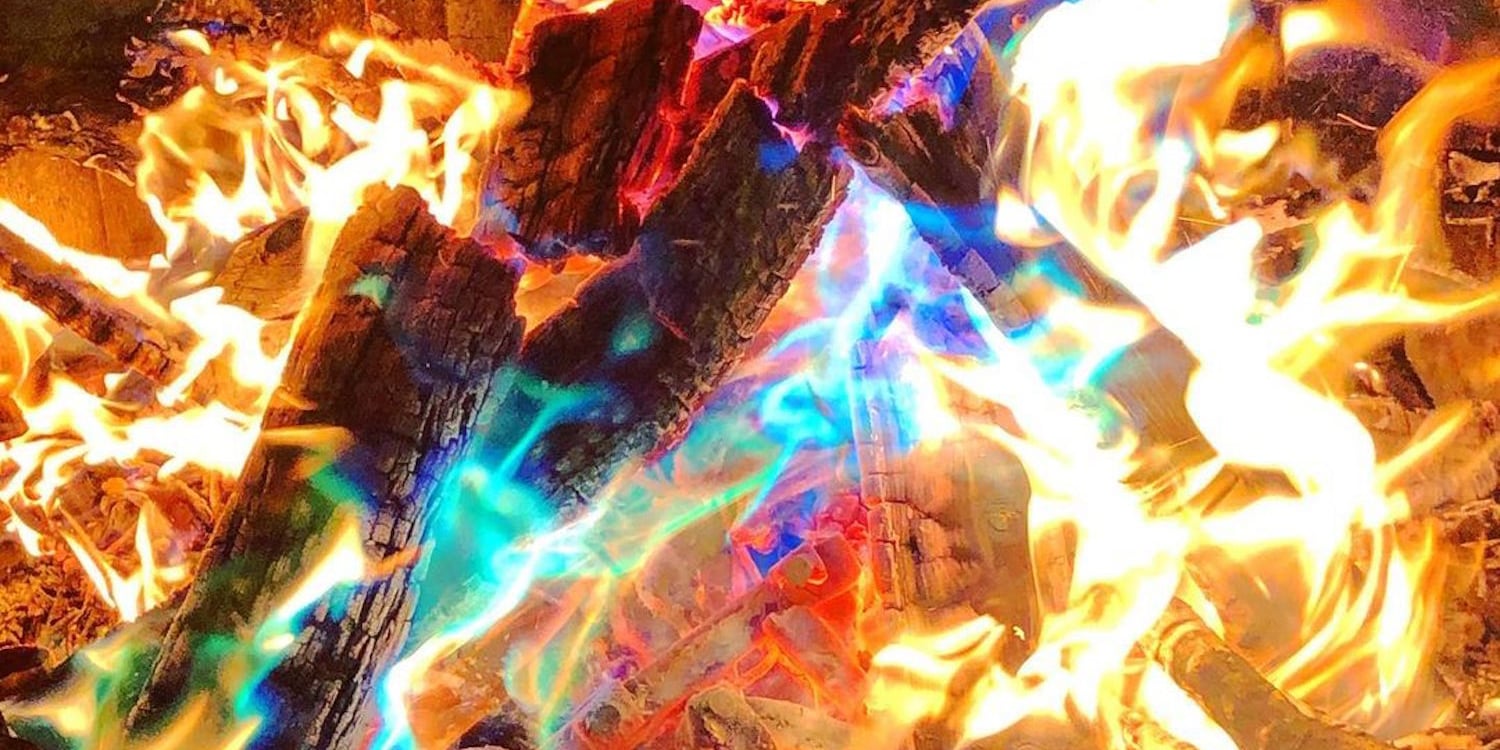 Buy These Magical Flames Packets to Make a Colorful Fire | PS Home