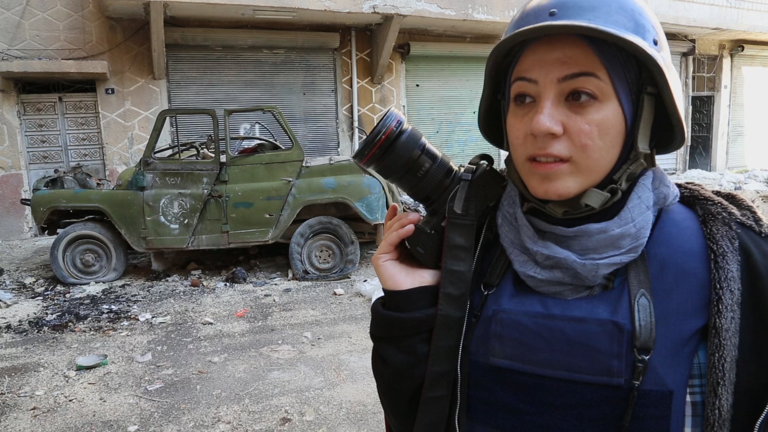 Female War Reporters | PS Celebrity