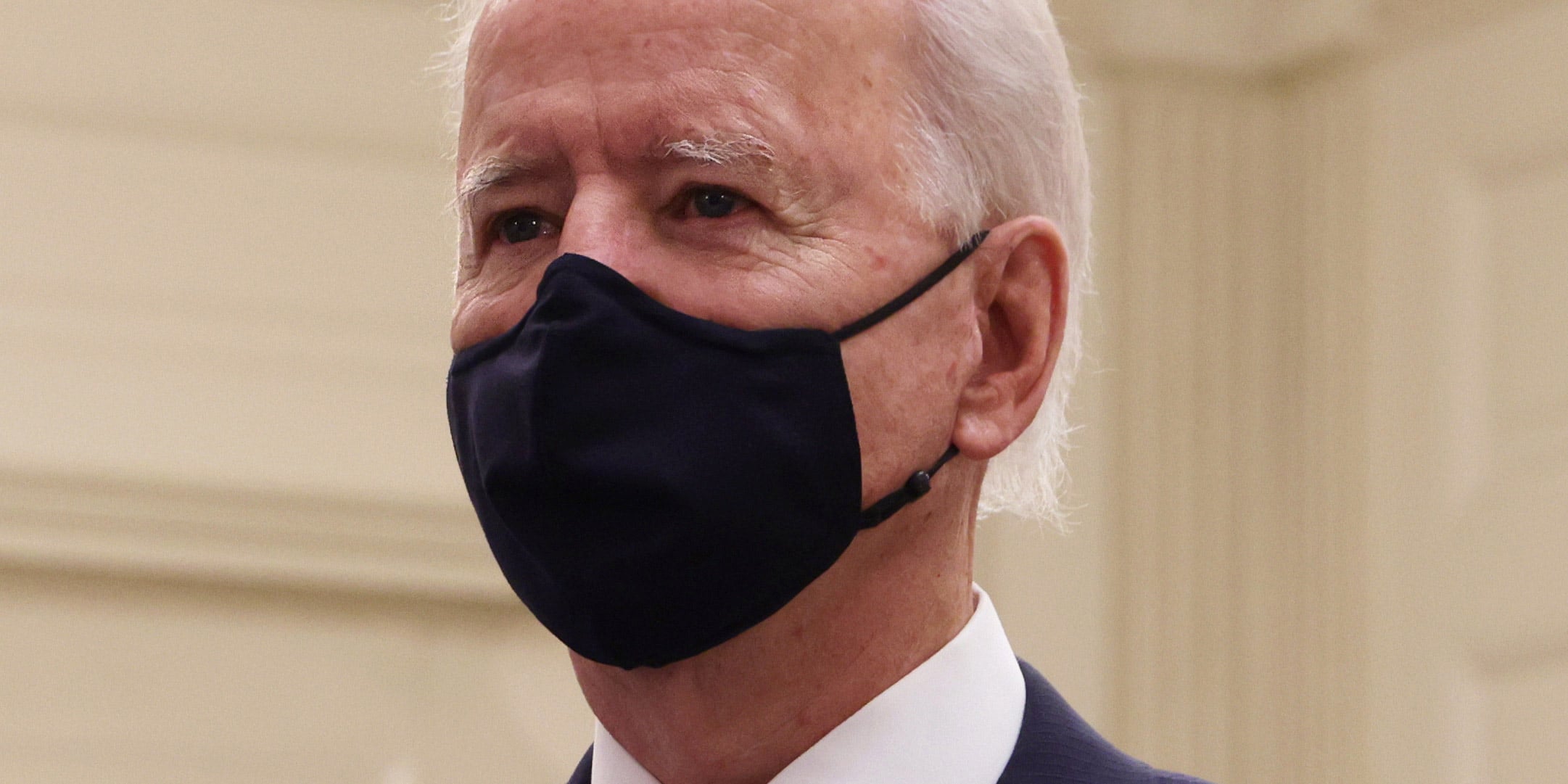 President Biden Wears Mask and Sets Example to Others | PS Fitness