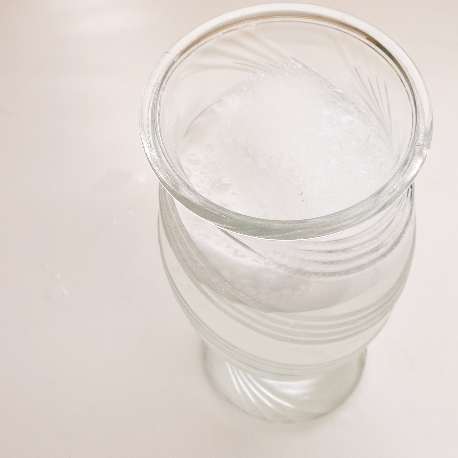 How to Clean Glass Vases | PS Smart Living